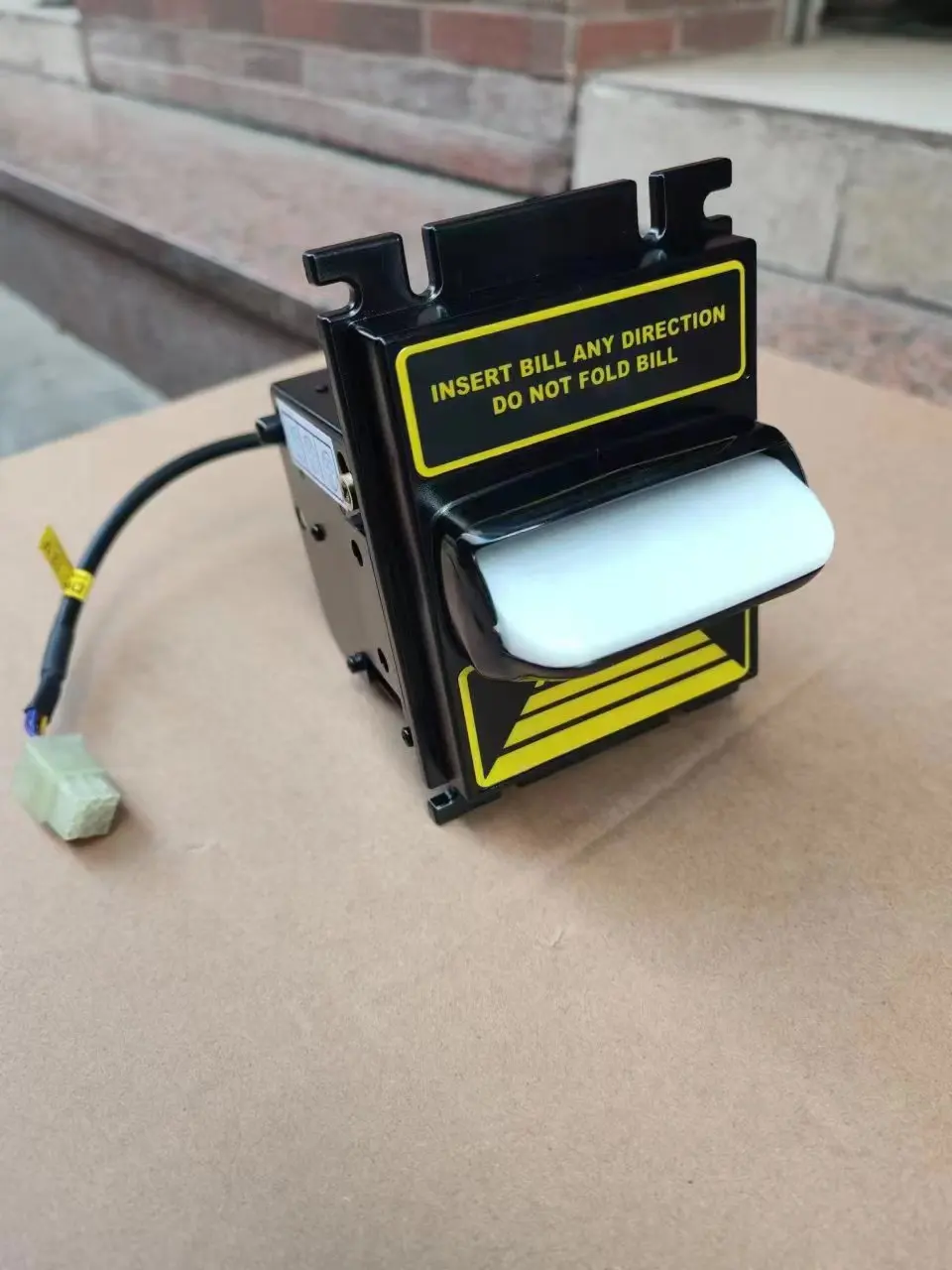 Game Room Coin Operated Skill Game Machine Accessories Top Bill Acceptor Model Tp70 L70 Serial ...