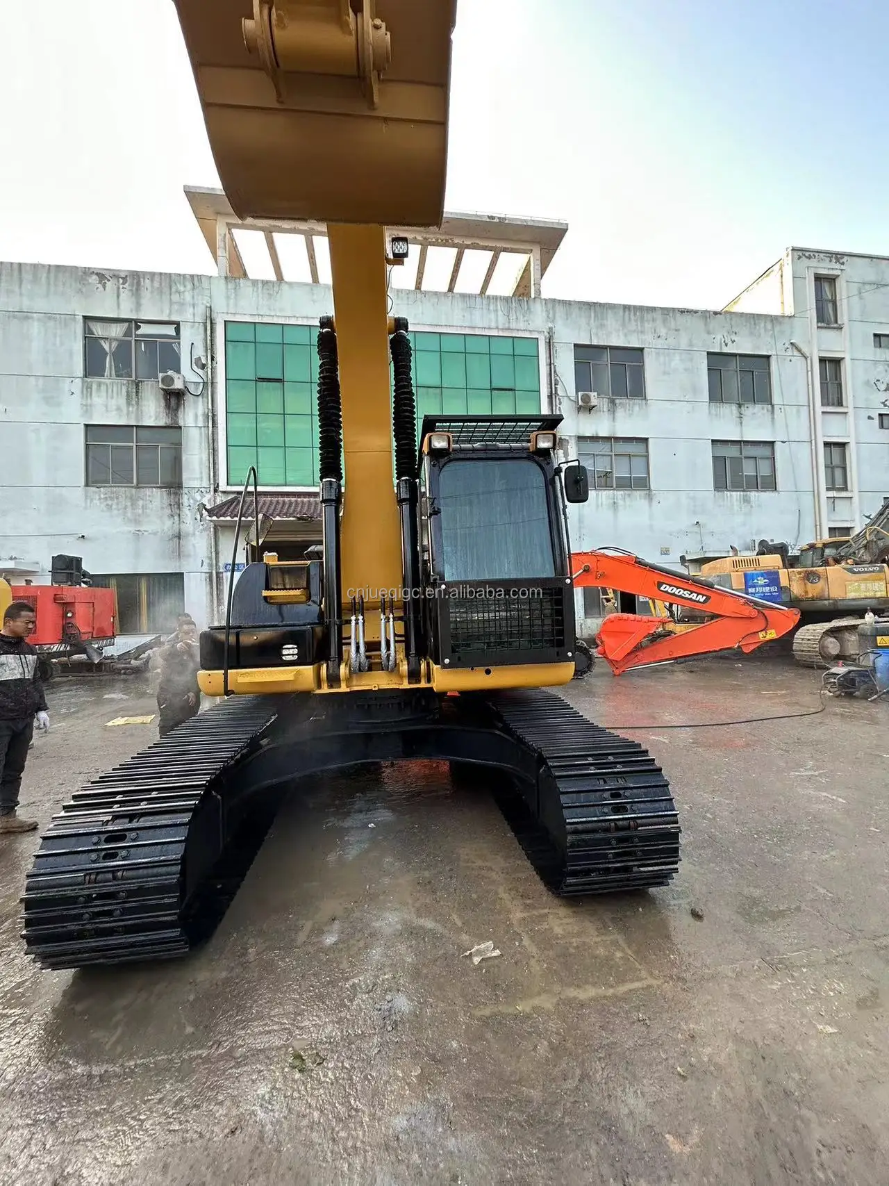 Used Original Japan Caterpillar Excavator Cat 320 320d 320gc 320dl ...