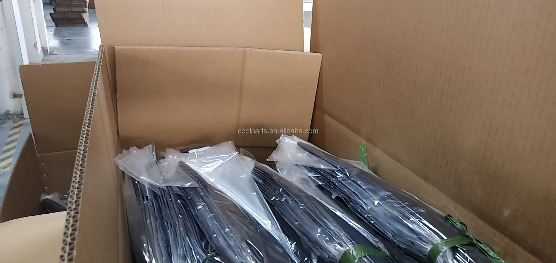 Customize Auto Window Sun Rian Vent Wind Deflectors Car Door Window ...