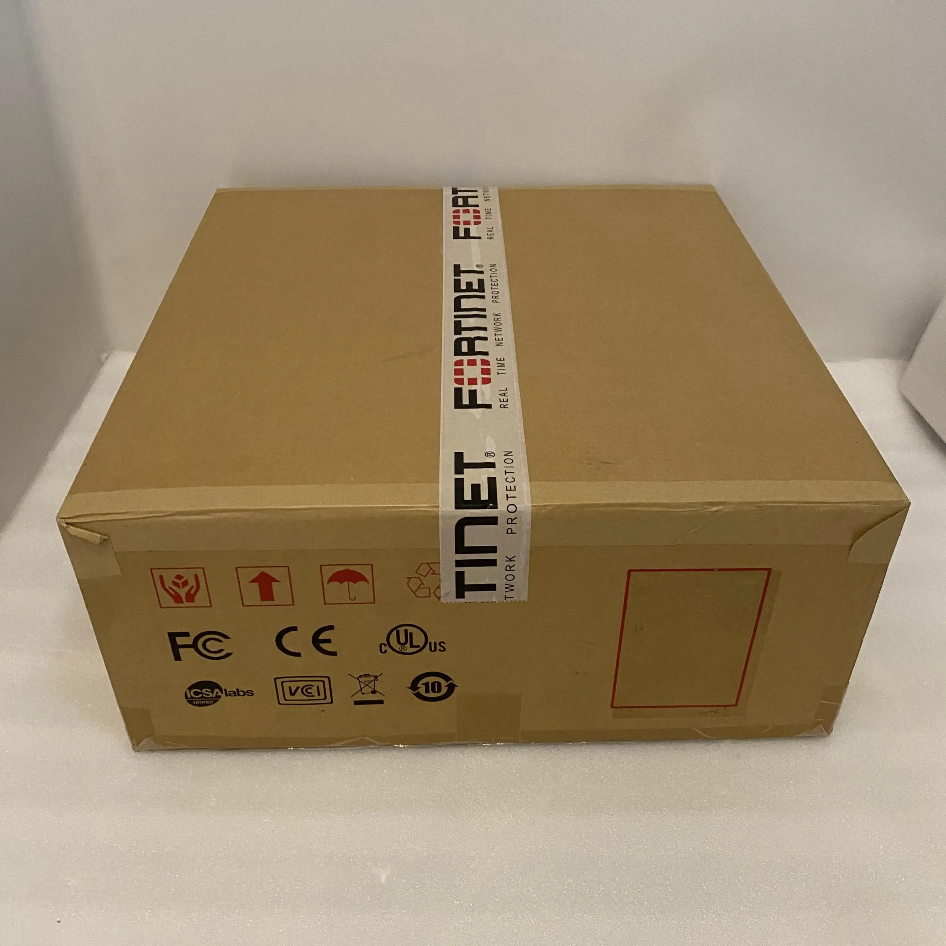 100$ Original New Fortinet Fortigate 600f Firewall Fg-600f - Buy ...