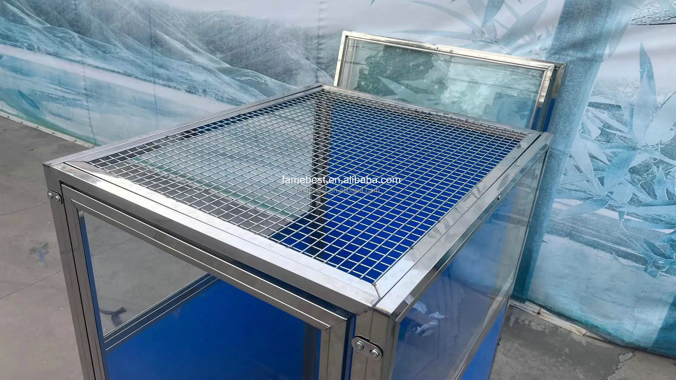 Indoor Stainless Steel Dog Cages - Luxury & Sustainability
