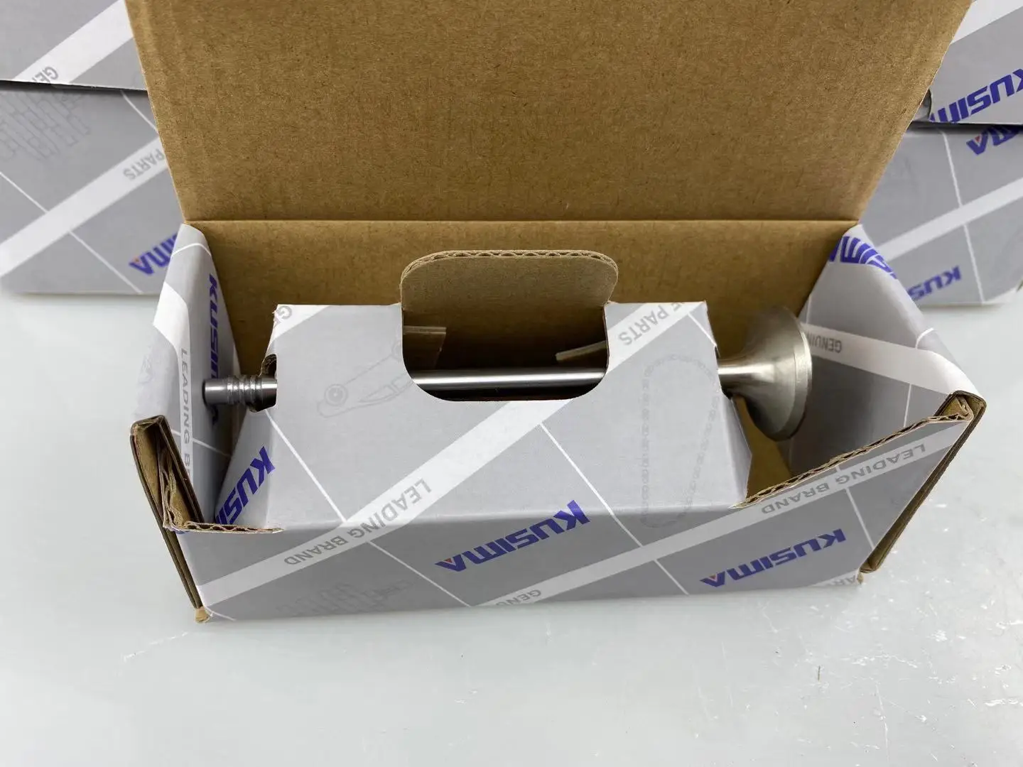 Kusima 공장 엔진 밸브 제조 업체 Bmw 미니 N10b16 흡기 배기 밸브 Oe 11347585901 11347547187 ...