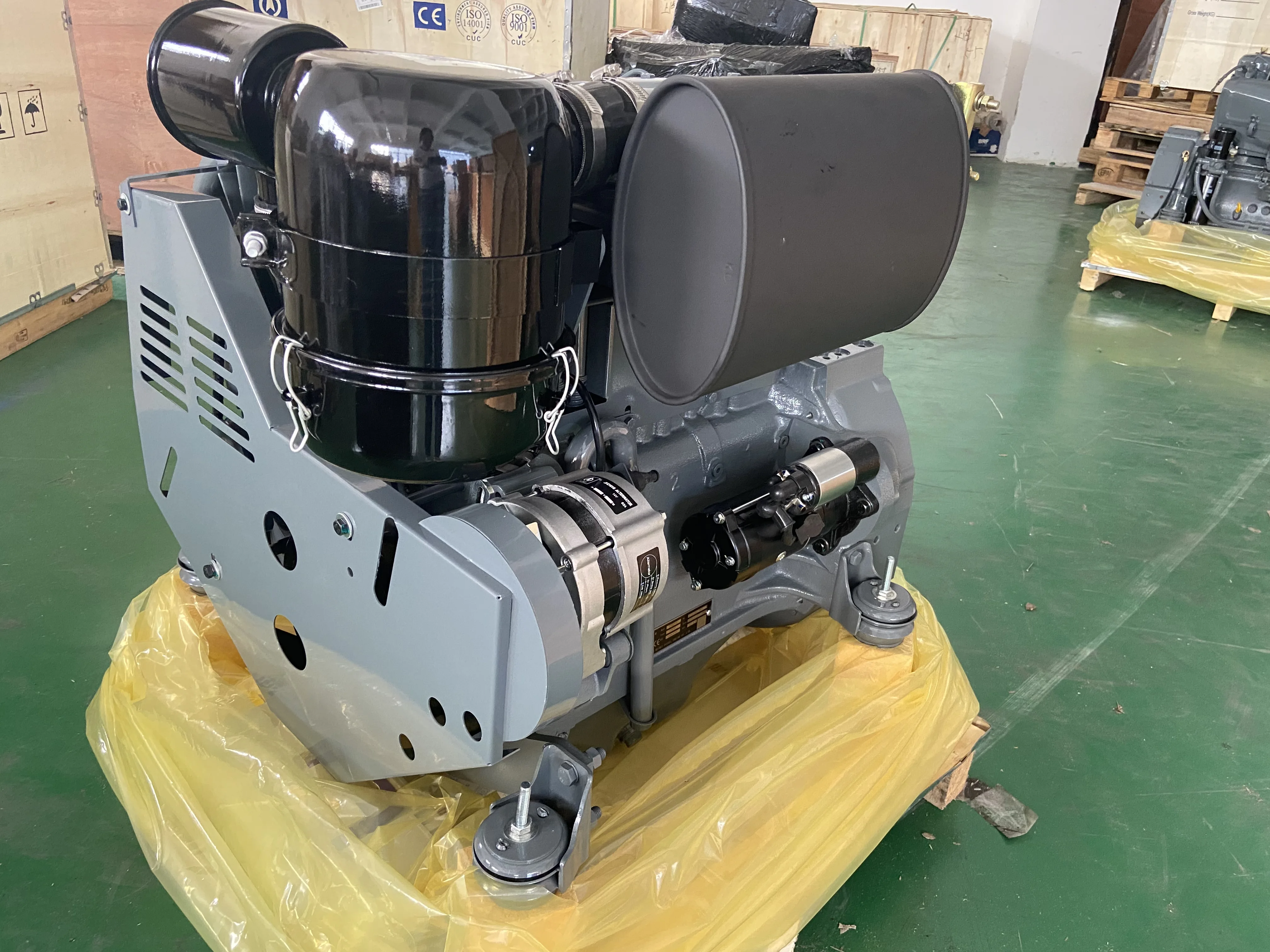 Genuine Original High Level Engine Diesel 44kw/60hp/2500rpm Deuzt For ...