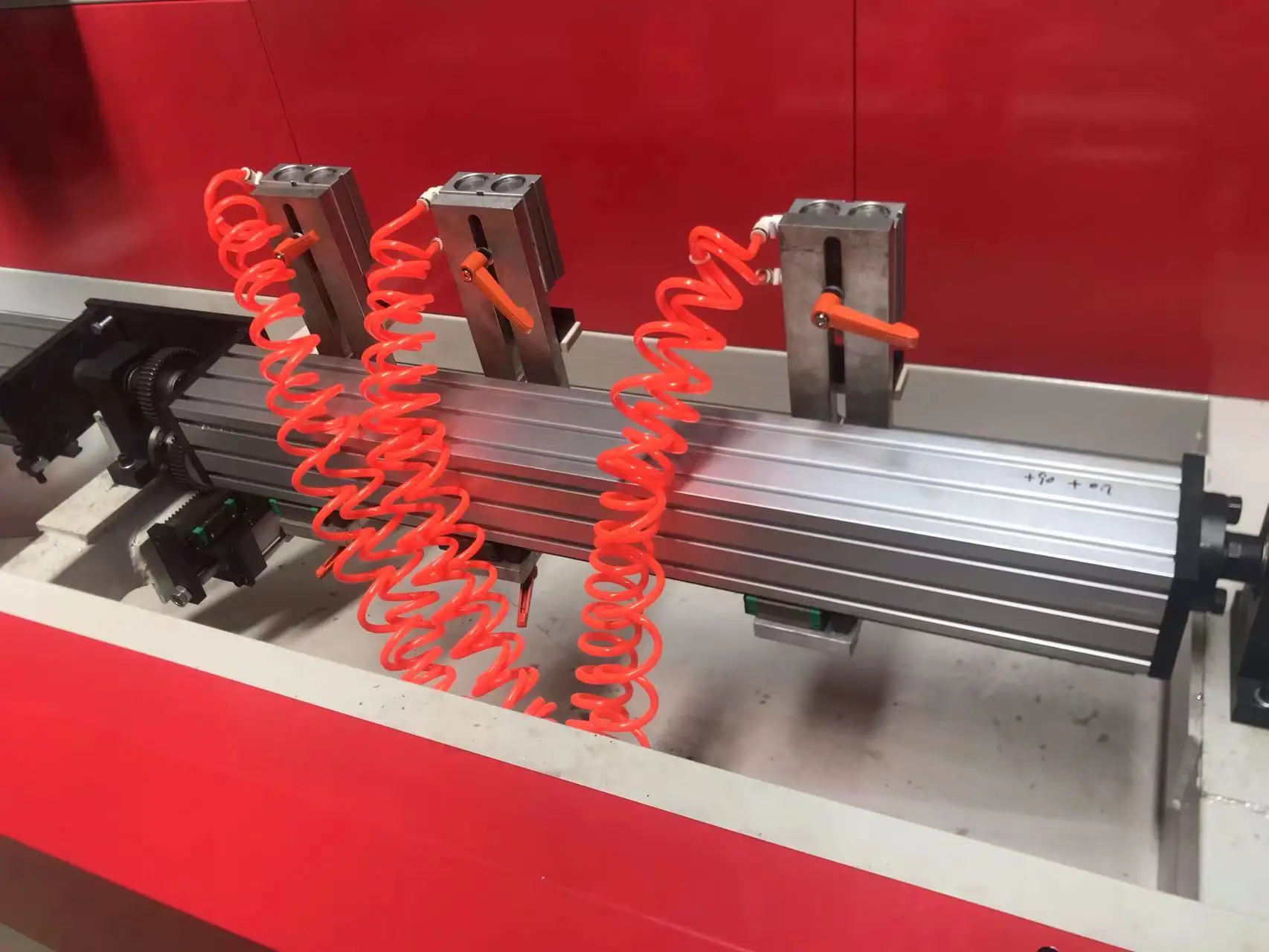 Aluminum Door Window Frame Cnc Drilling Milling Machine Aluminum Lock ...