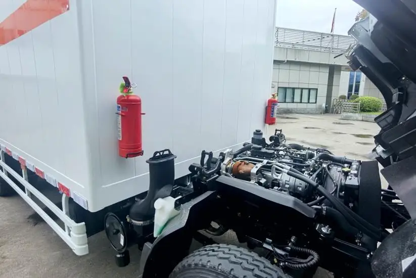 Qingling Motors Light Van Truck For Explosive Dangerous Goods Transport ...