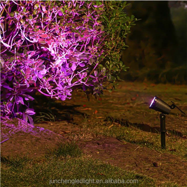 Simple Design Waterproof Solar Powered Led Spot Light Outdoor Garden ...
