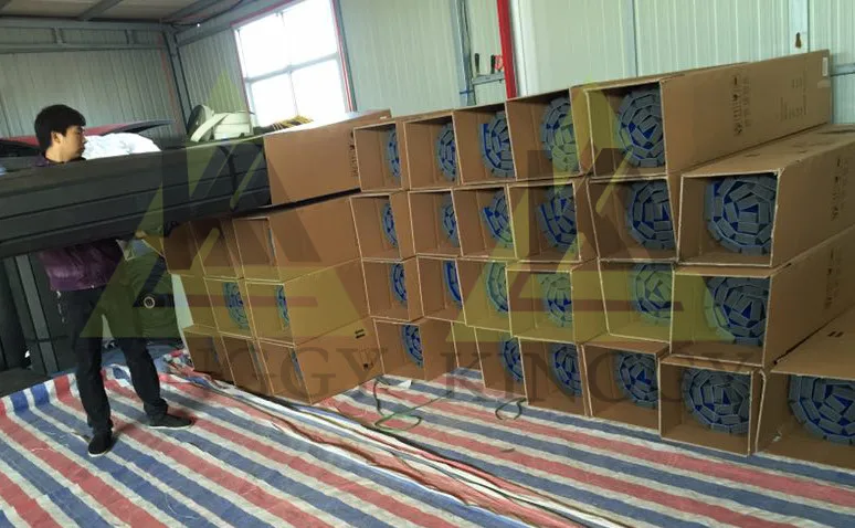 Portable Gym Safety Roll-out Wall Padding Mat Pillar Padding Wall ...