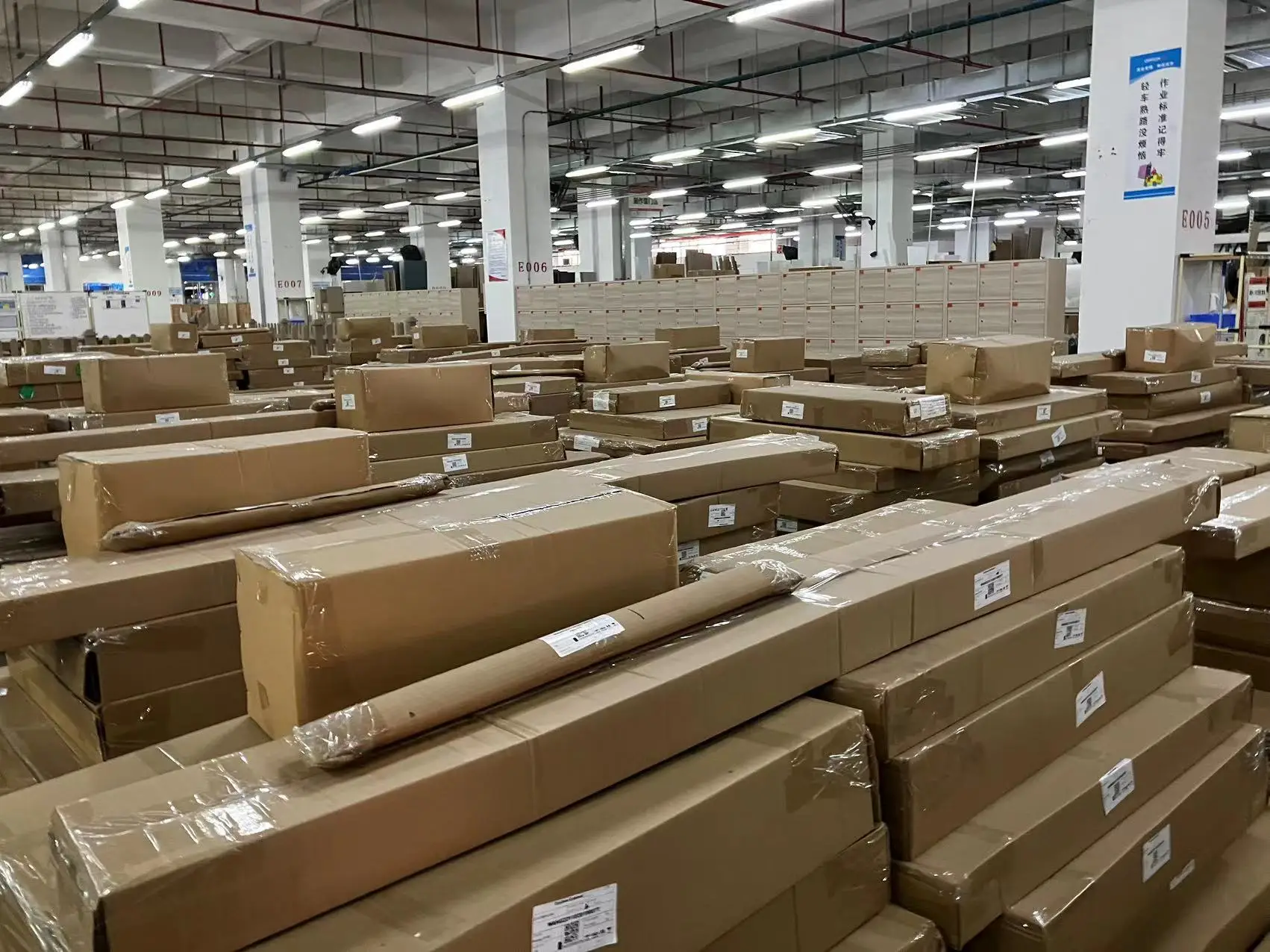 Modern Design Melamine Laminated Finish Wood Grain And Lacquer Finish ...