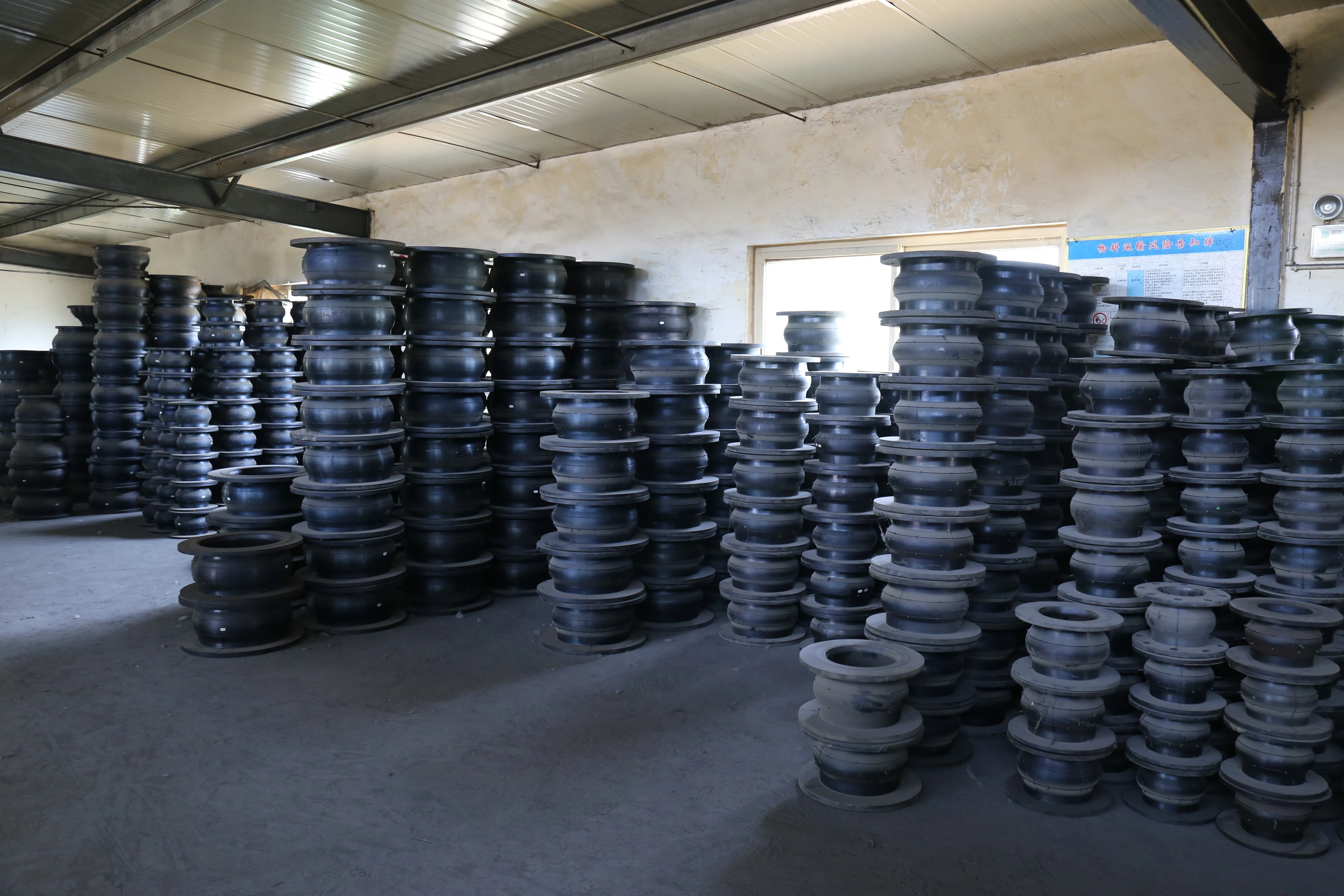 High Quality Dn25 Dn50 Dn100 Epdm Nbr Nitrile Neoprene Ptfe Lined ...