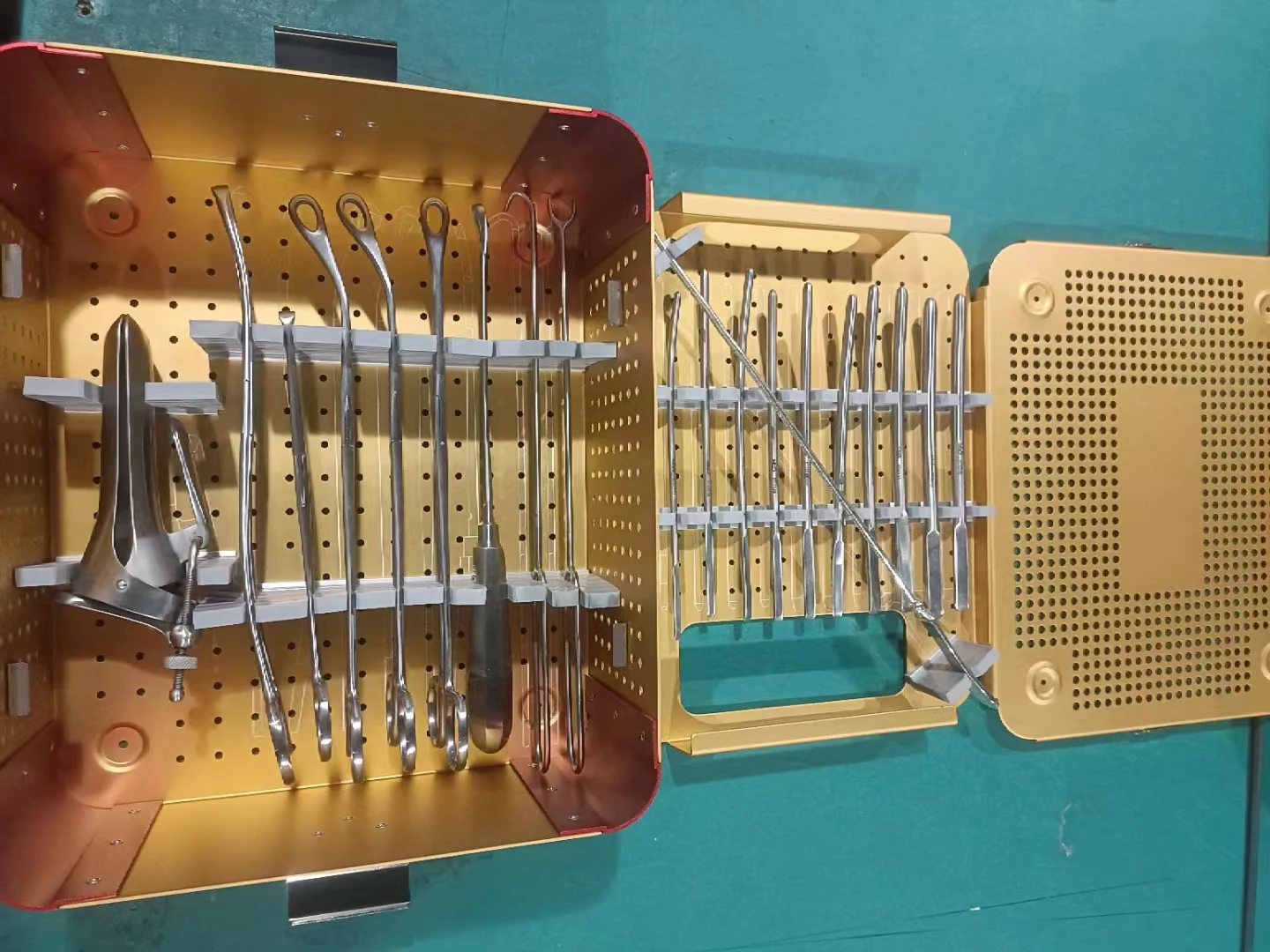 Stainless Steel Arthroscopy Instruments & Sterilization Box