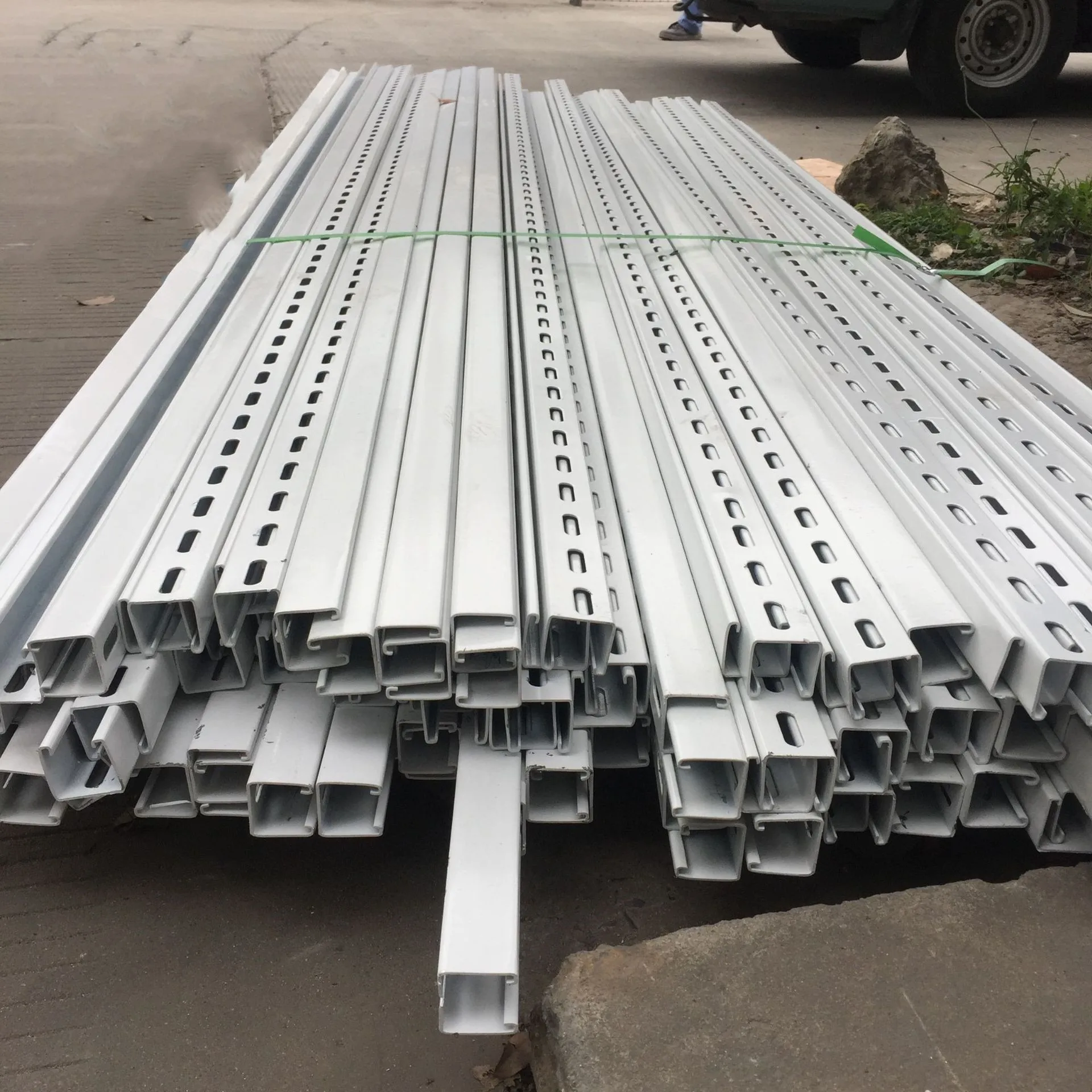 2023 Hot Selling Low Price Unistrut Channel P1000 Technology Wholesale ...