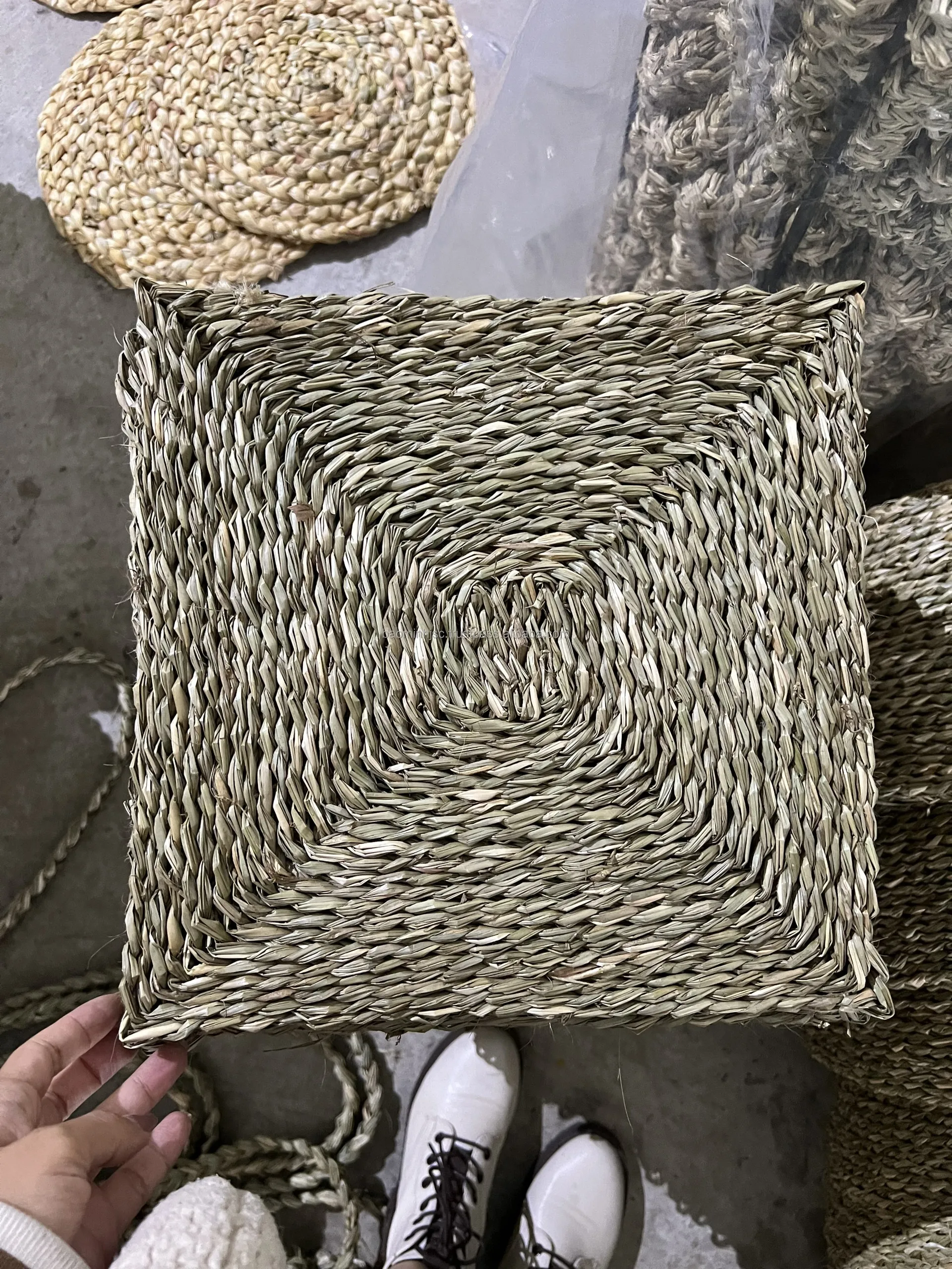 Hand Woven Natural Square Wicker Foldable Rug Natural Weave Wicker ...