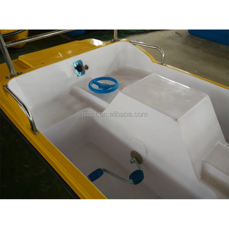 Park Water Pedal Boat - Enjoy Family Fun on Lakes & Rivers