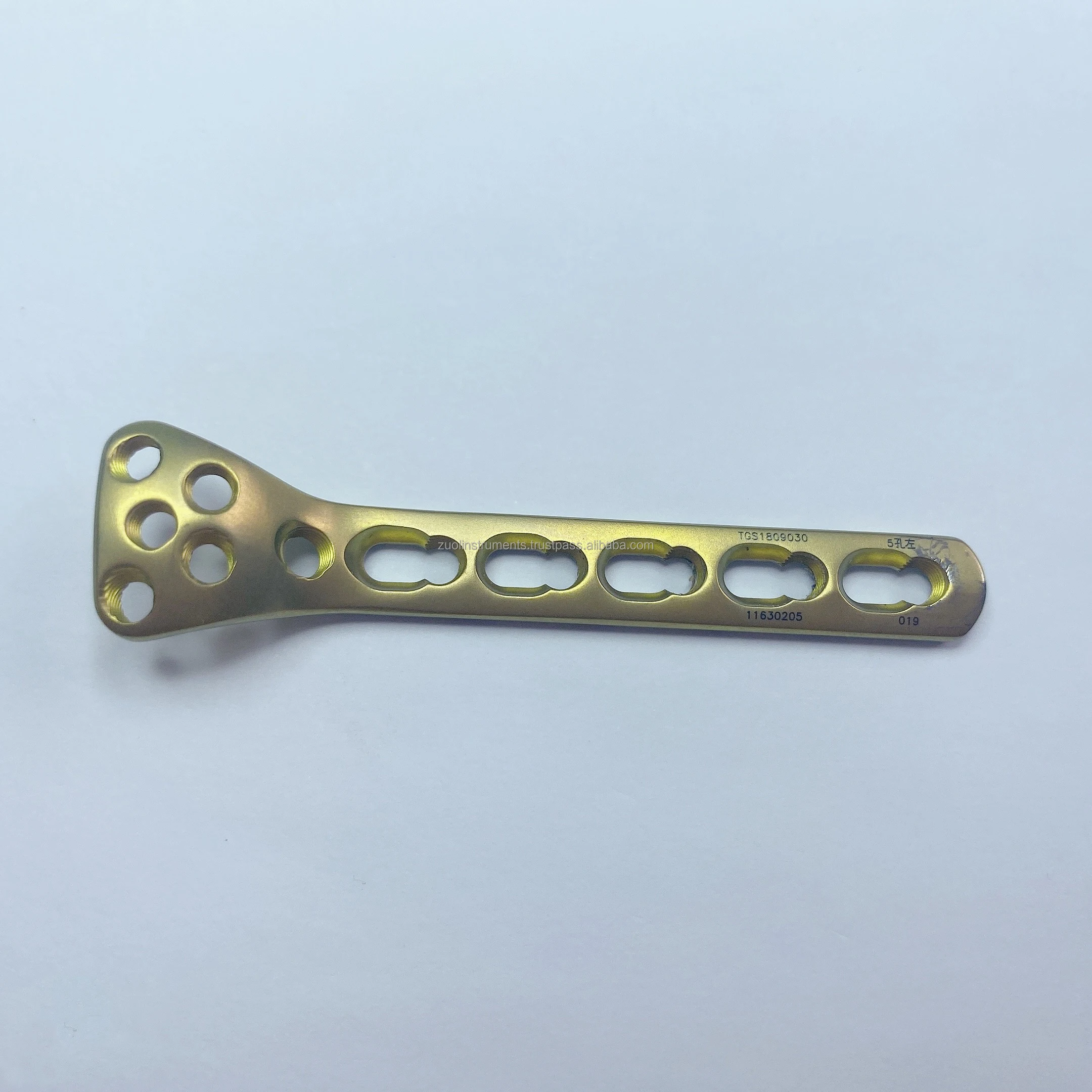 Superior Quality Variable Angle Two Column Volar Distal Radius Plate ...