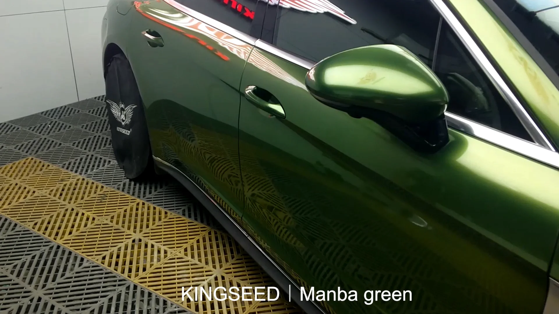 Factory Super Glossy Metallic Mamba Green Color Changing Self-adhesive ...