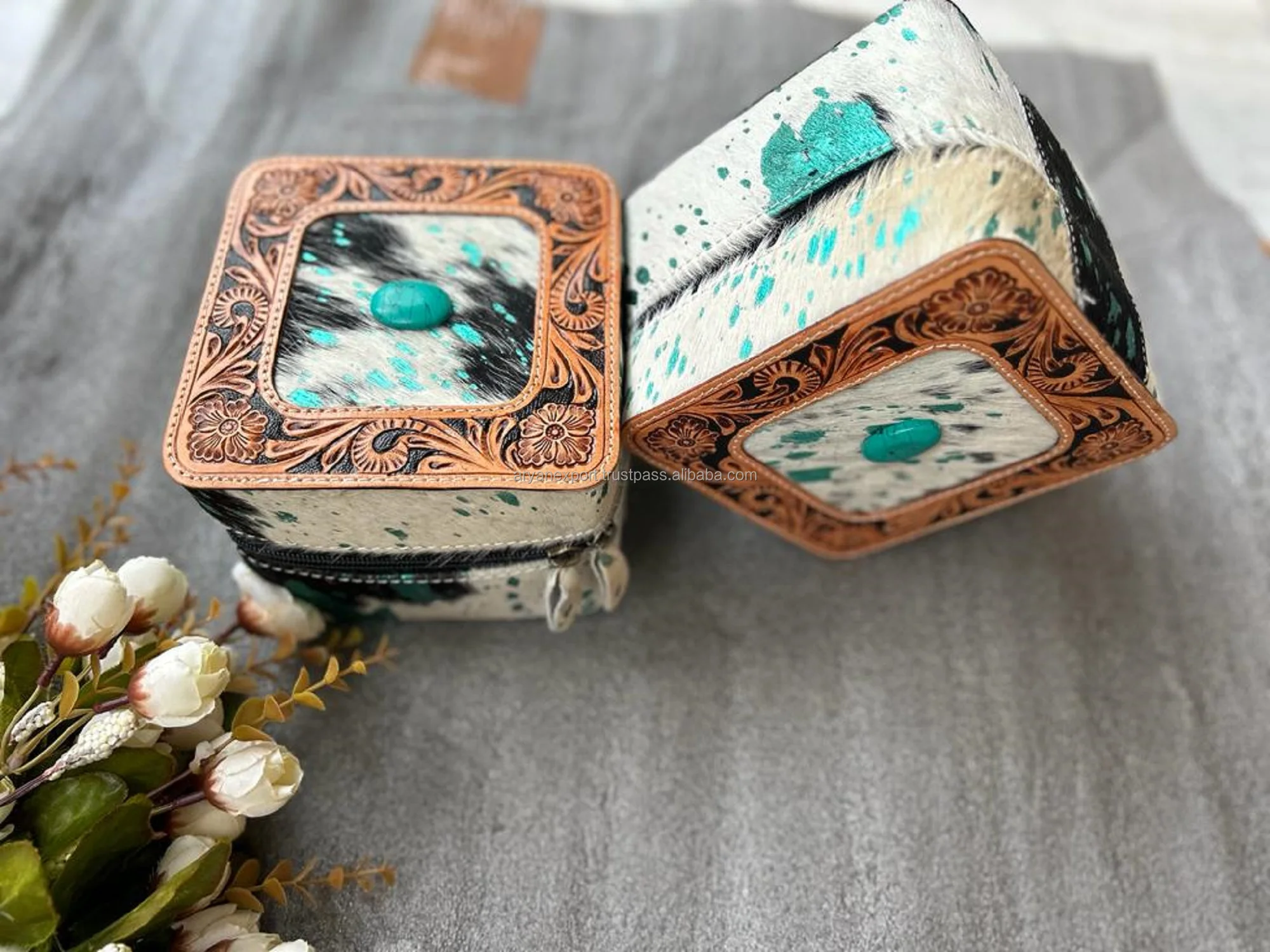 New Western Stylish Handcrafted Tooled Metallic Fur Leather Jewelry ...