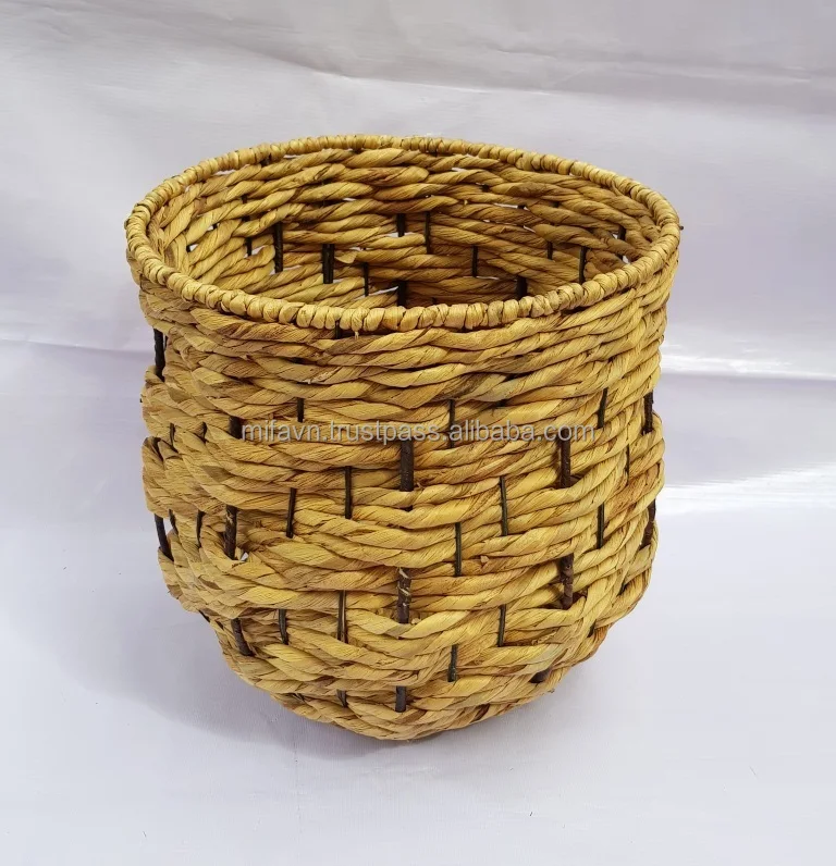 High Quality Classic Design Water Hyacinth Baskets With Handles For ...