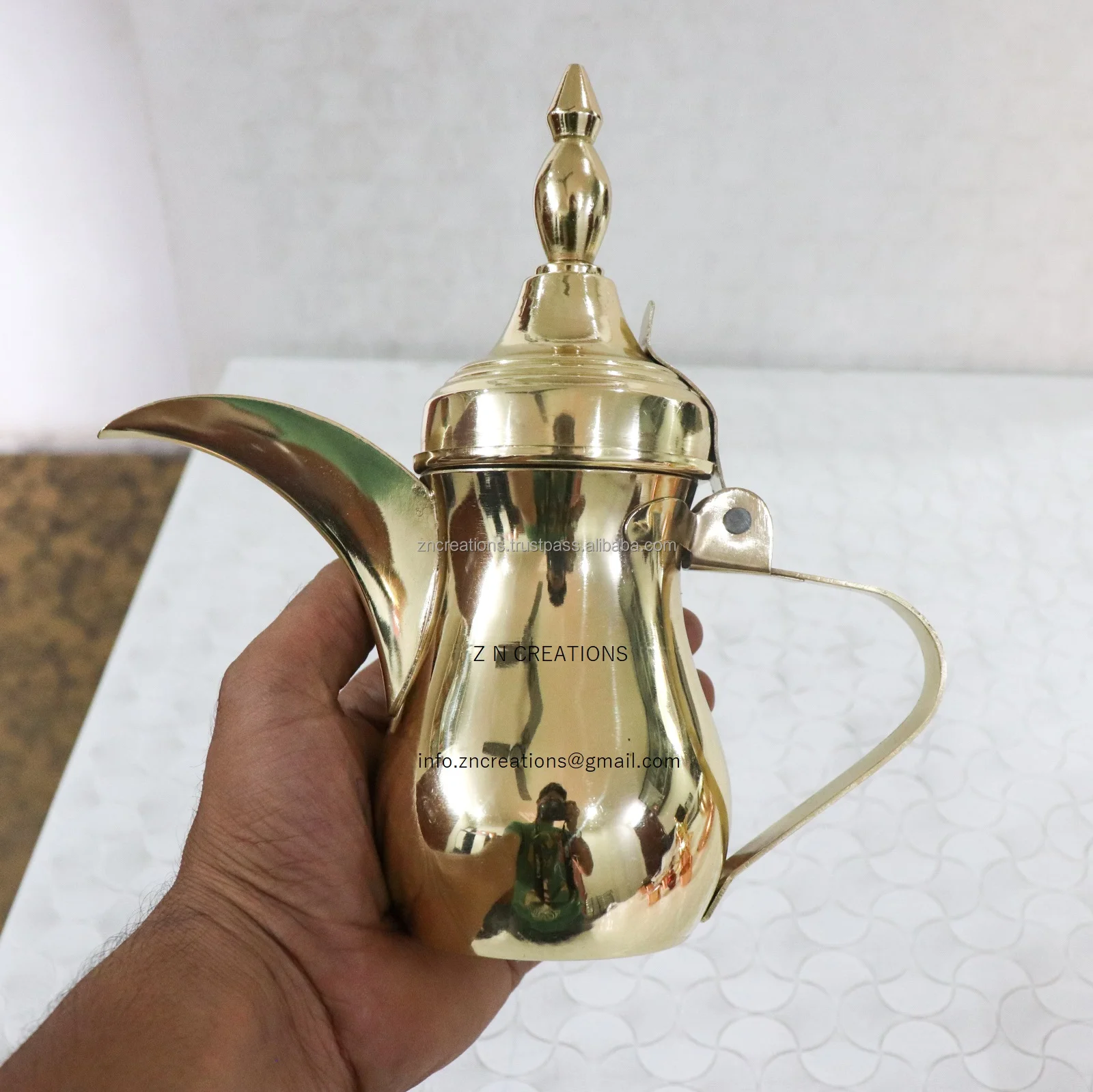 Shop Premium Arabic Dallah Tea Pots - High Quality & Style