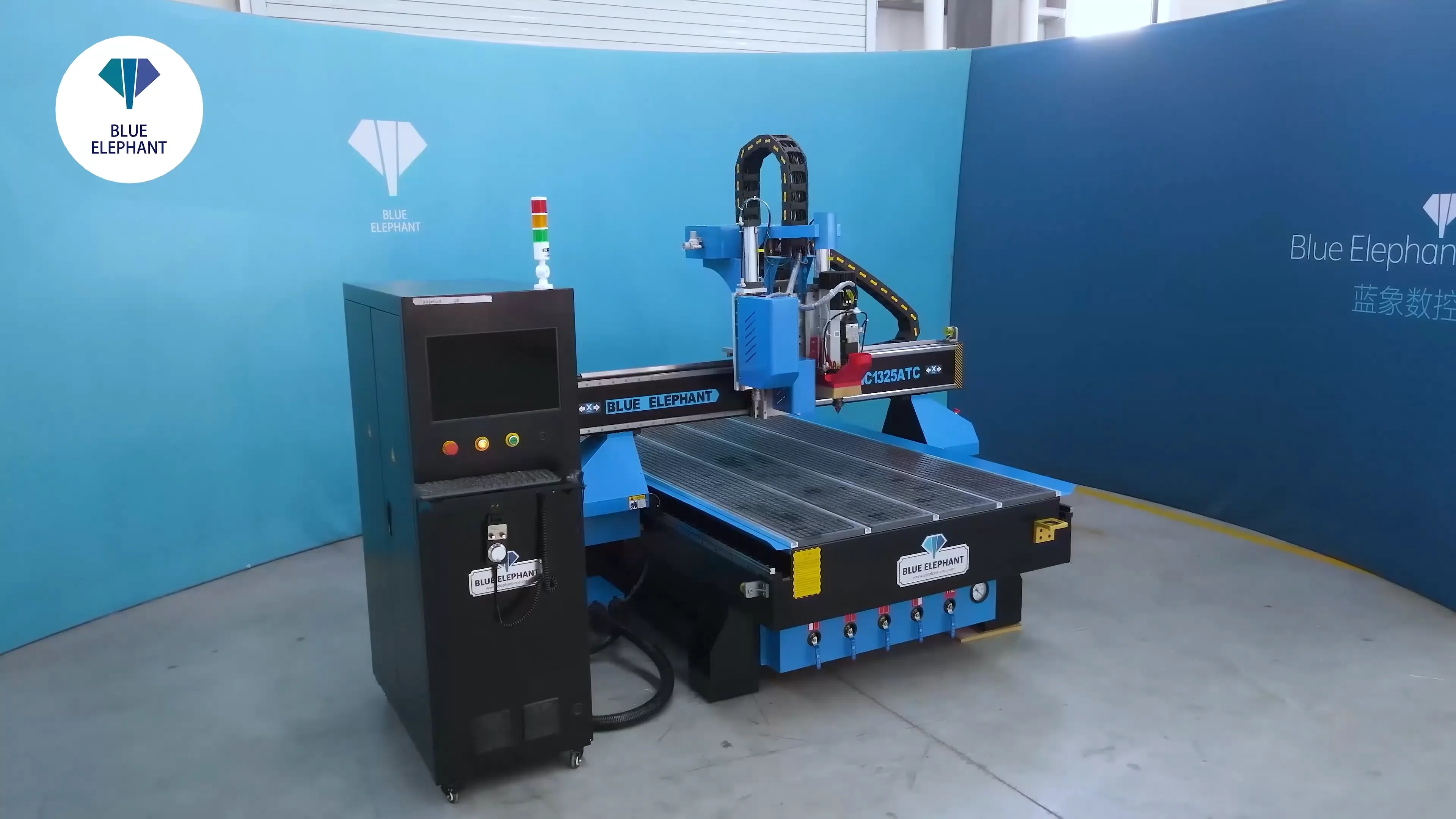 Auto Tool Change 4 Axis Wood Router Atc 1325 Cnc Router Machine Price 4 ...