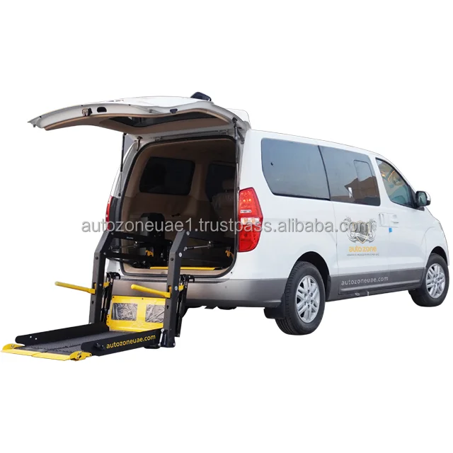 Toyota Sienna Wheelchair Accessible Vehicle with 4-Point Lift & ODM