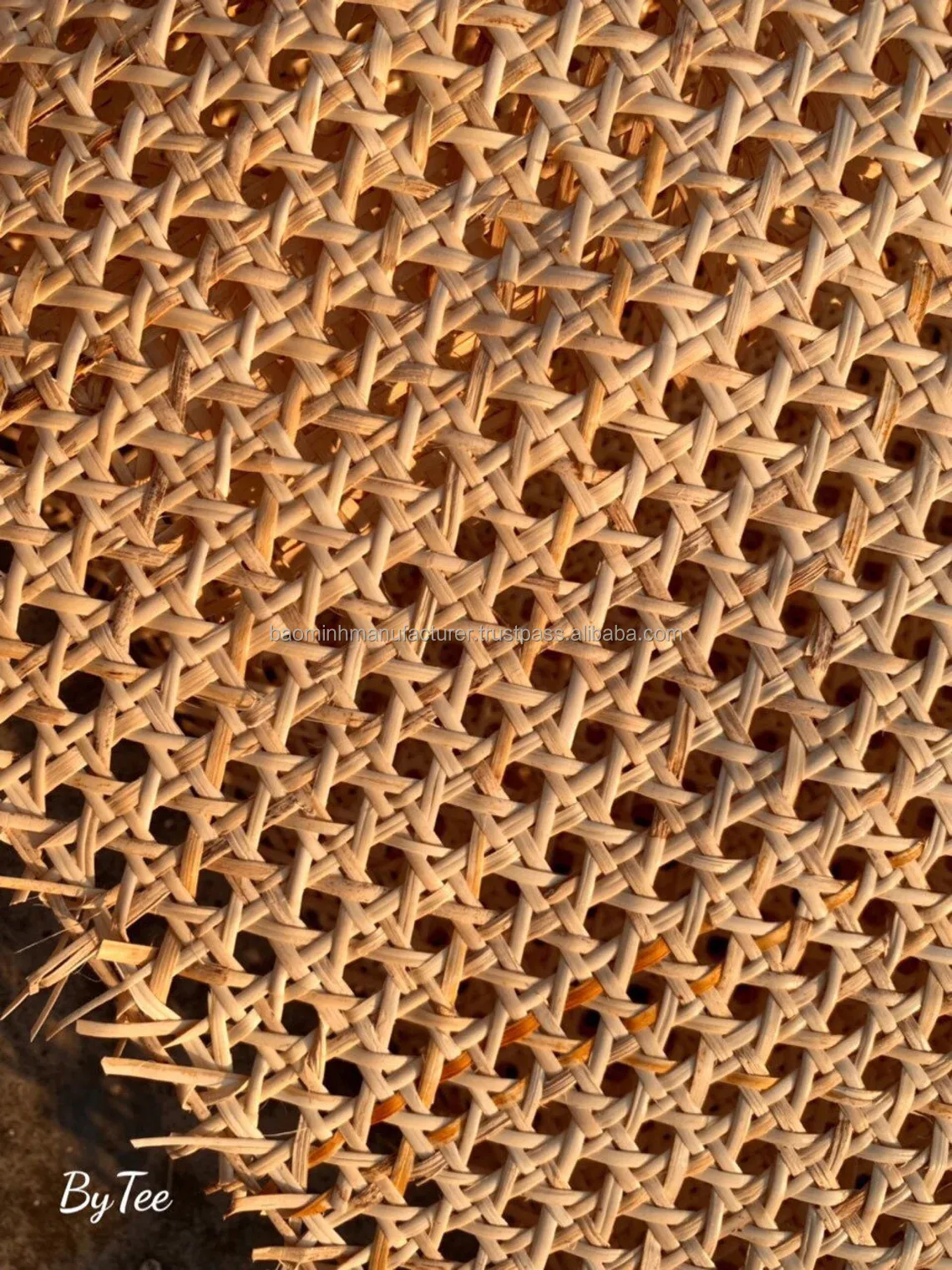 Vietnamese Rattan Eye Fox Weaving Rattan Cane Webbing Roll Material ...
