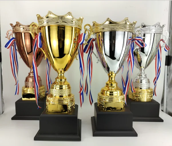 Alibaba.com: Custom Metal Sport Trophy in Gold, Silver, Copper for ...