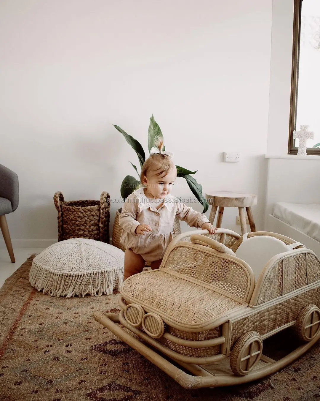 Big size baby ride on rattan swing rocker cars cute rocking car ride-on ...