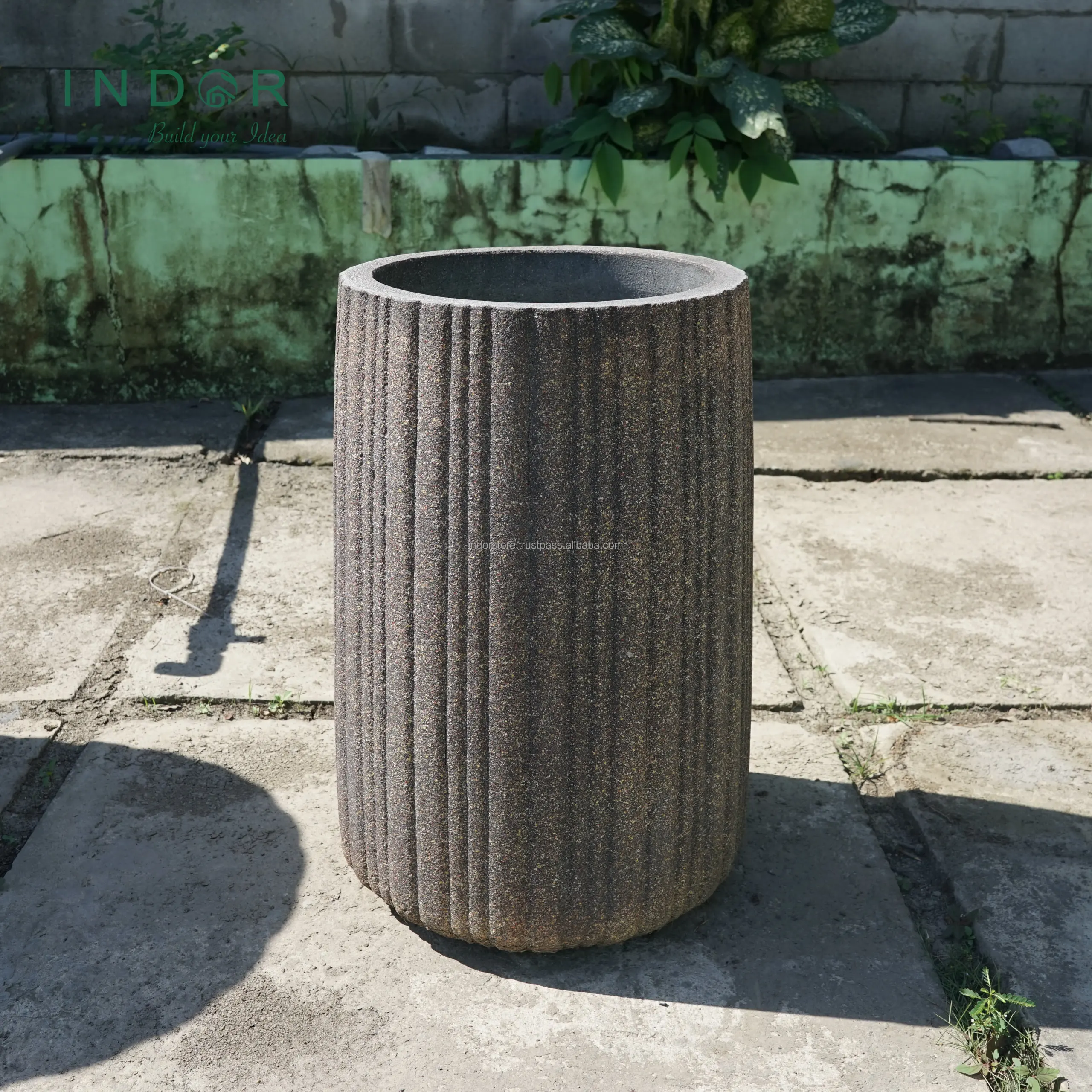 Set Of Extra Large Outdoor Planters Oce02tls2 Handcrafted Tall Cement ...