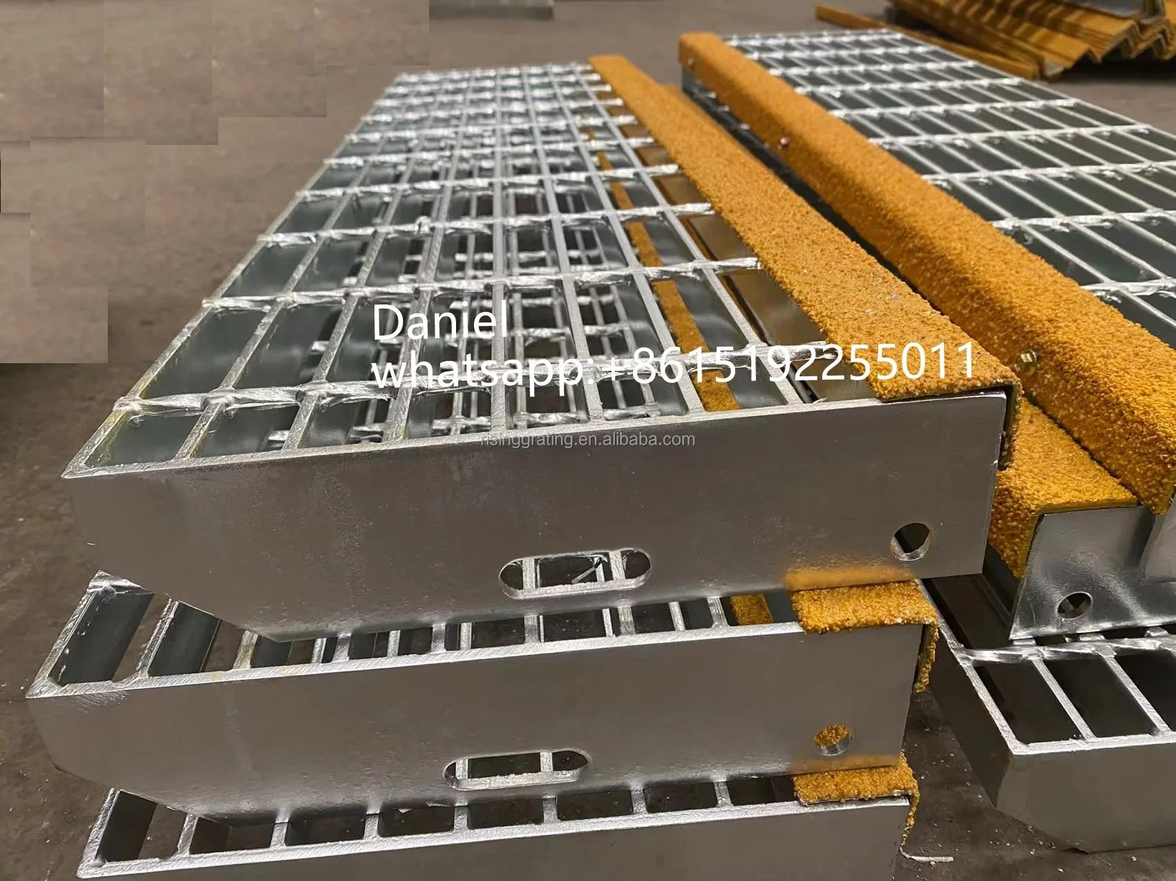 Outdoor Metal Staircase Galvanized Steel Grating Stair Treads - Buy ...