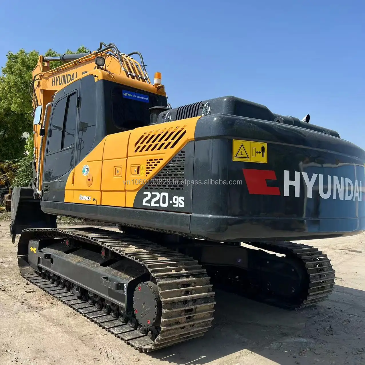Hyundai 20 Ton Excavator 220LC-9S Heavy Duty Perfect Performance with ...
