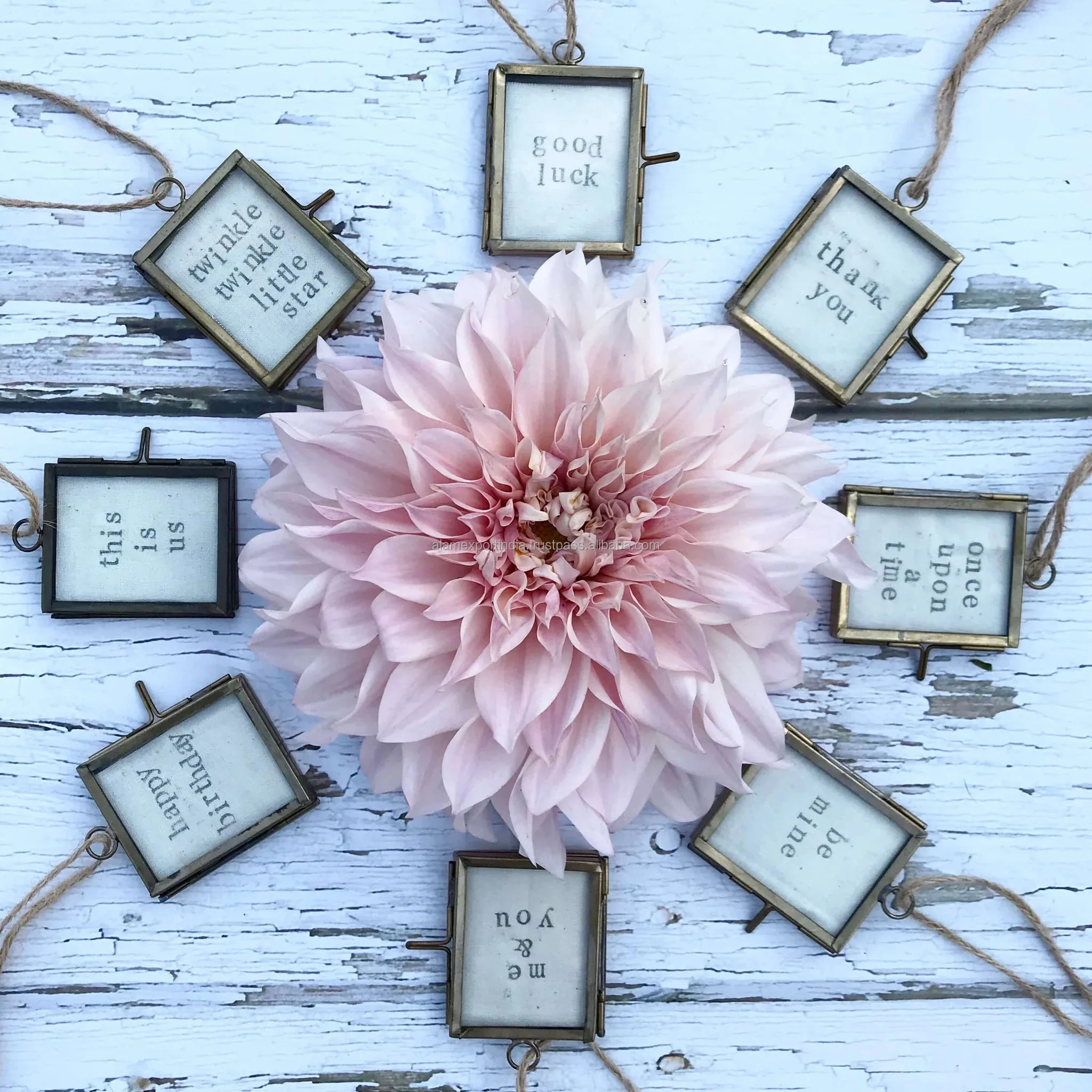 Mini Picture Store Photo Frame In Newly Product Smallest Lovely Photo ...