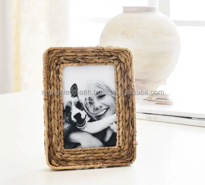 Charming Hand Braided Seagrass Photo Frame - Artex Thien Thanh