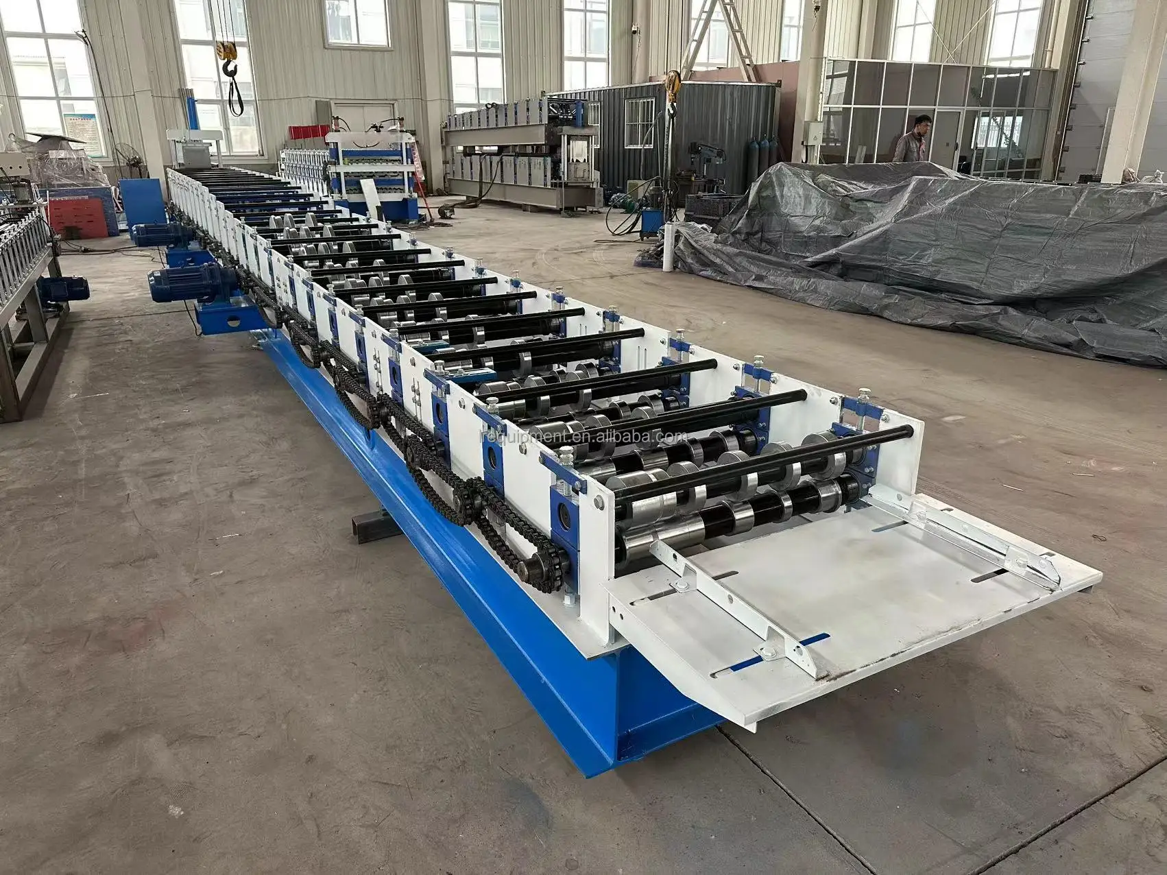Galvanized Steel Metal Downspout Gutter Roll Forming Machine Seamless ...