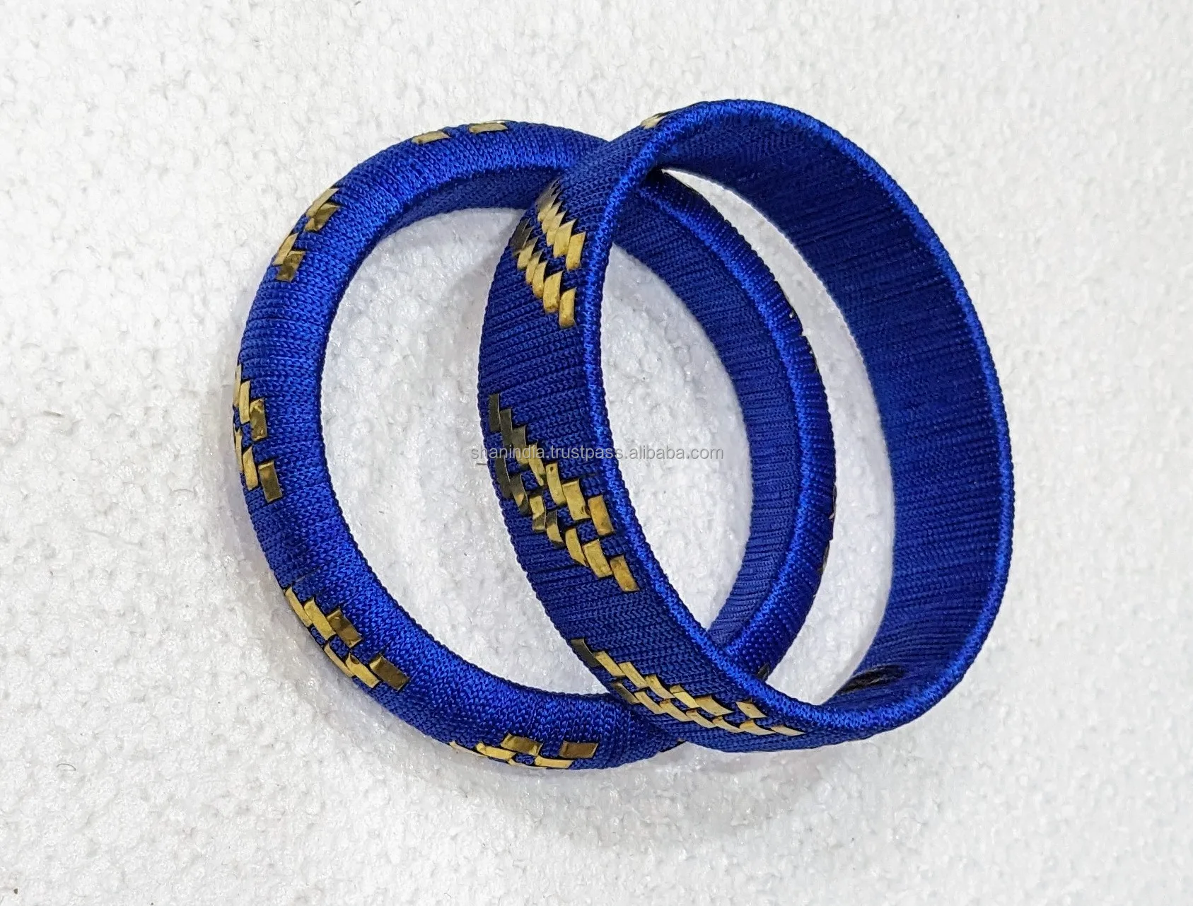 Solid Transparent Acrylic Oversize Fashion Bangle Elegant Transparent ...