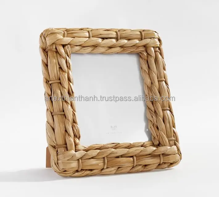 Hand-woven Wicker Weave Rattan Photo Frames from Vietnam