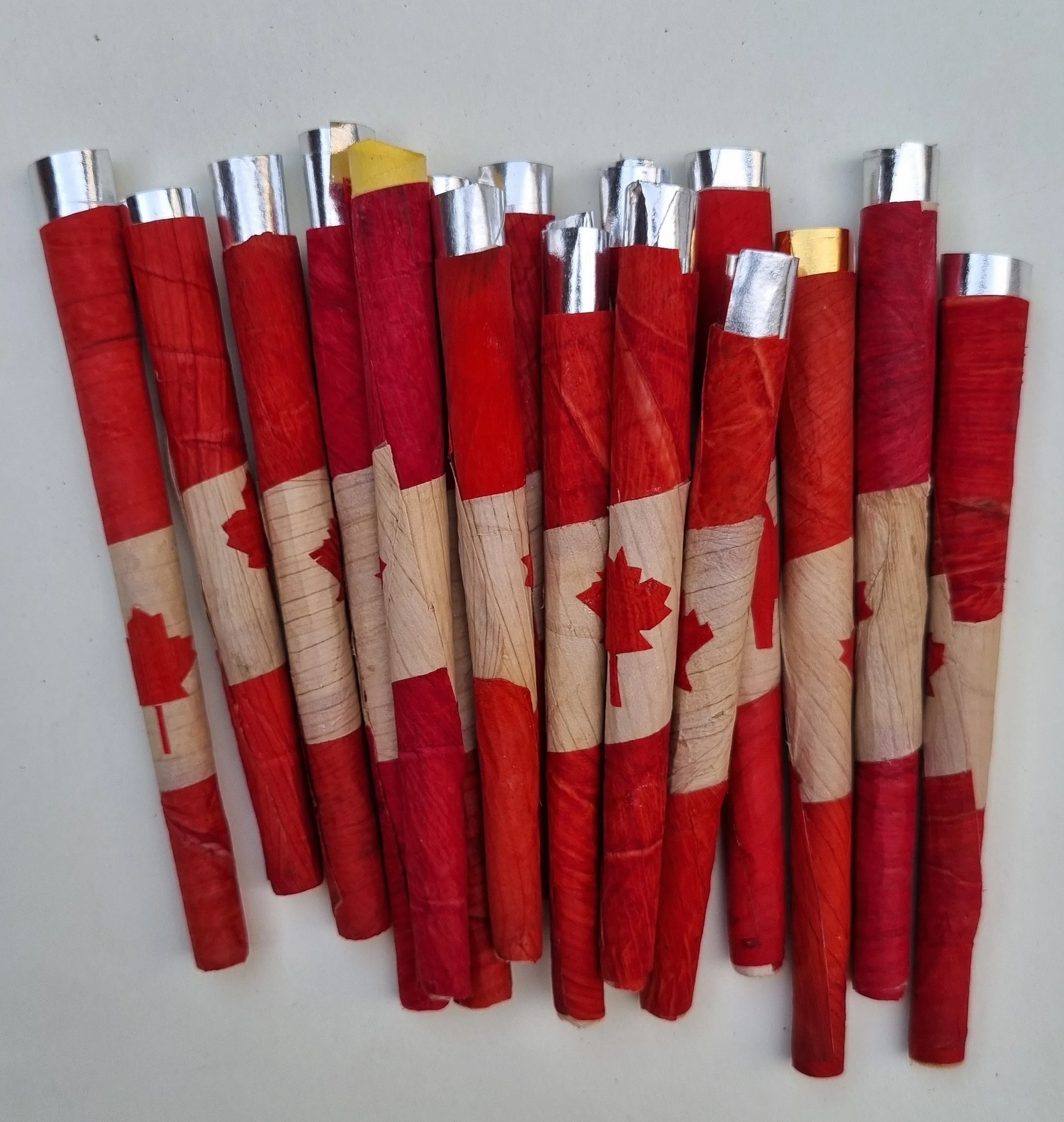 Green & Violet Lotus Flower Petal Rolled Cones In Bulk Earthy Natural ...