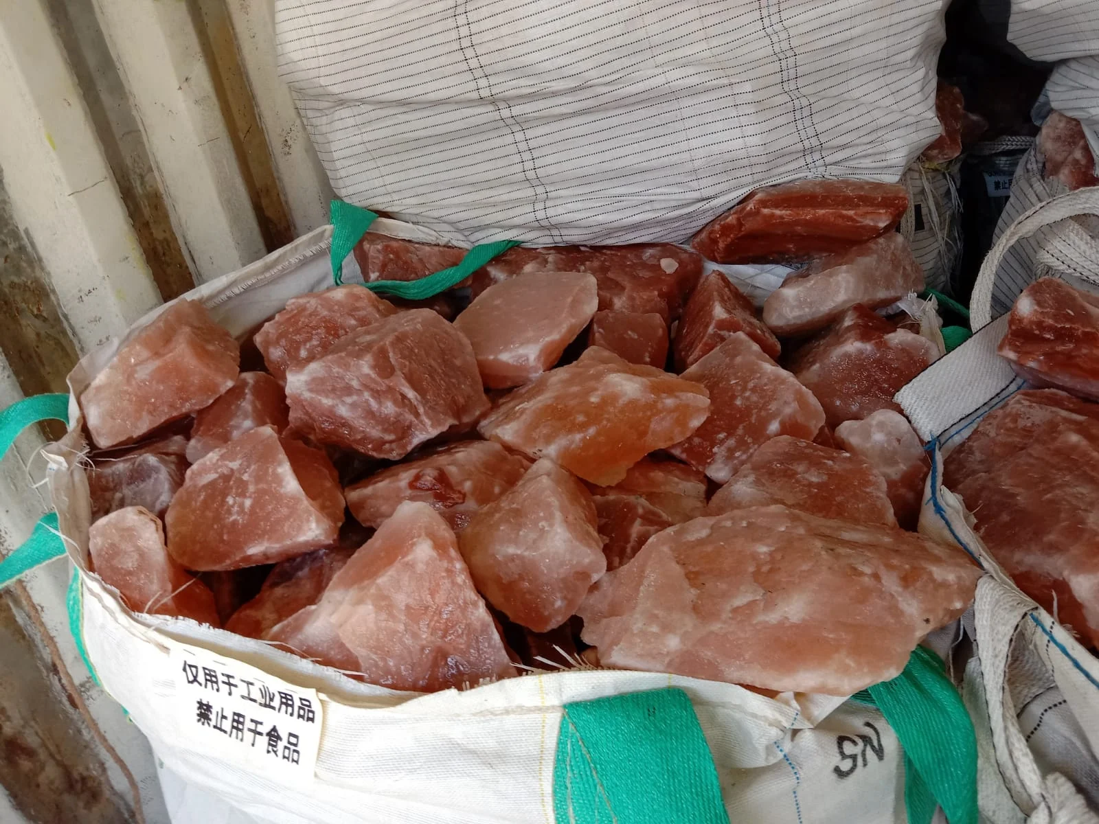 100% Pure Himalayan Raw Rock Salt Block For Salt Cave And Salt Room ...