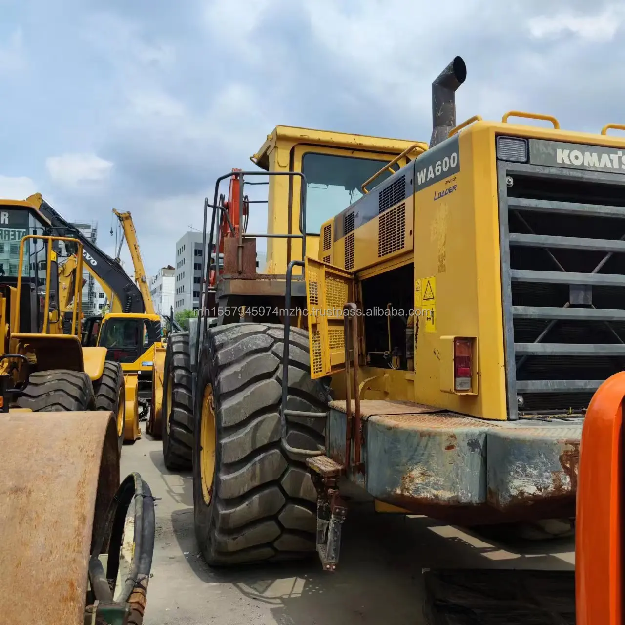 Front End Loader WA600-3 Komatsu 4*4 Payloader Japan Made, Used Cheap ...