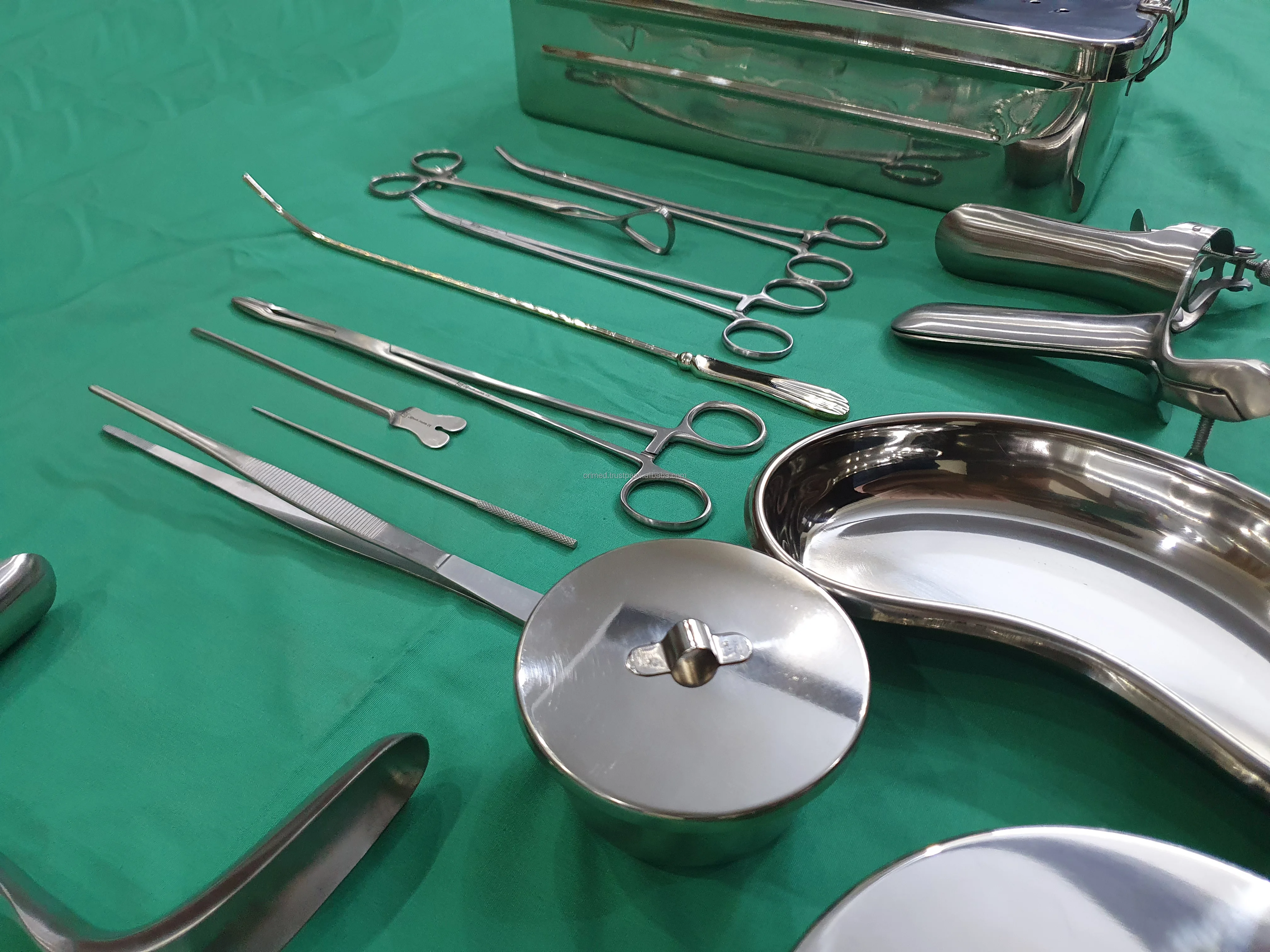 Gynecological Room Baby Delivery Surgical Room Dressing Instruments ...
