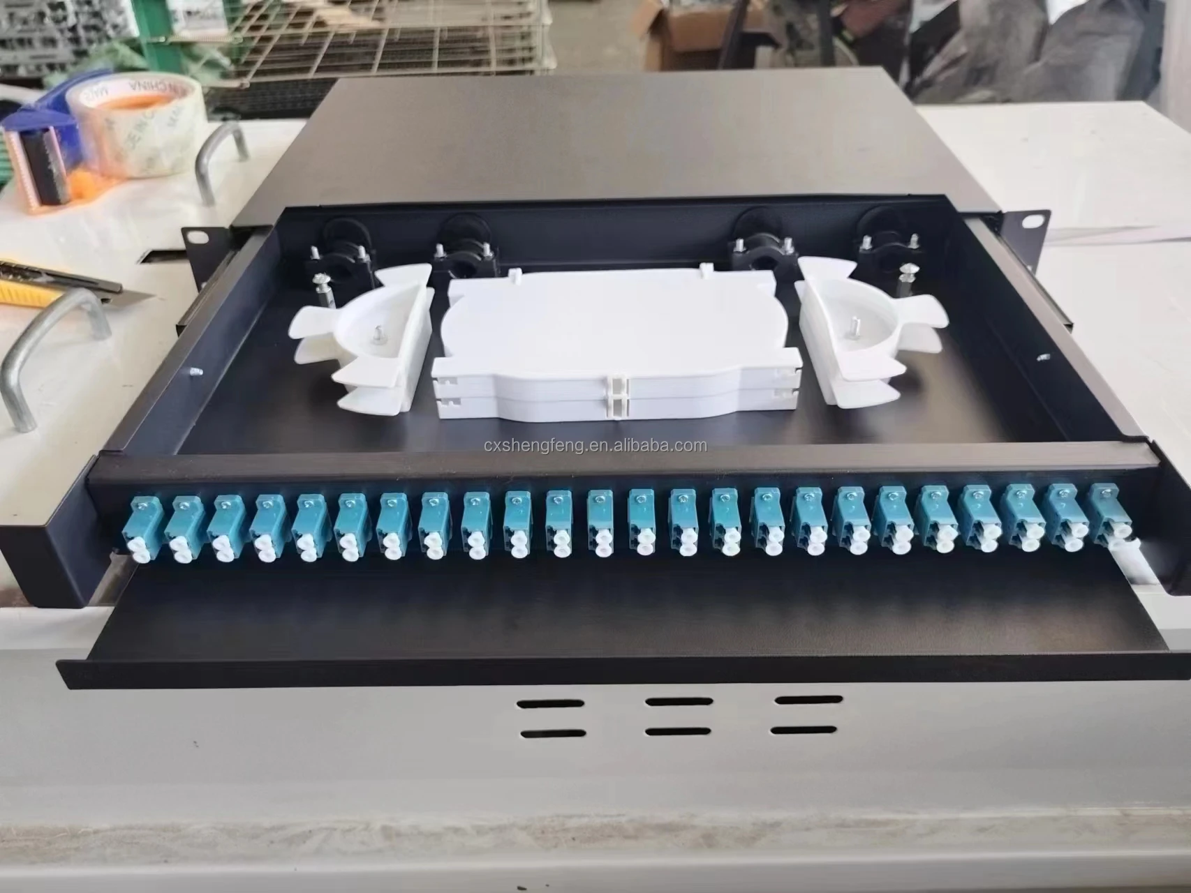 High Quality Outdoor Odf Fiber Optic Patch Panel 24/36/48/72/144 Port ...