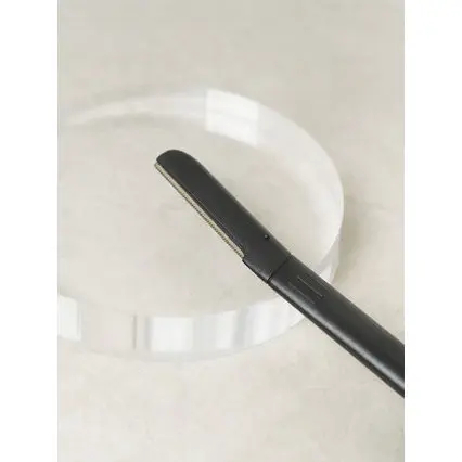 Daiso Korea Beauty Line Large Straight Eyebrow Razor 3pcs Women's ...