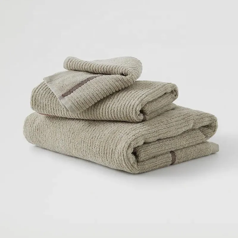 Luxury Custom 600gsm Face/Hand/Bath Towel Set of 3 New Arrival 100% Cotton Hotel Towels Sets ...