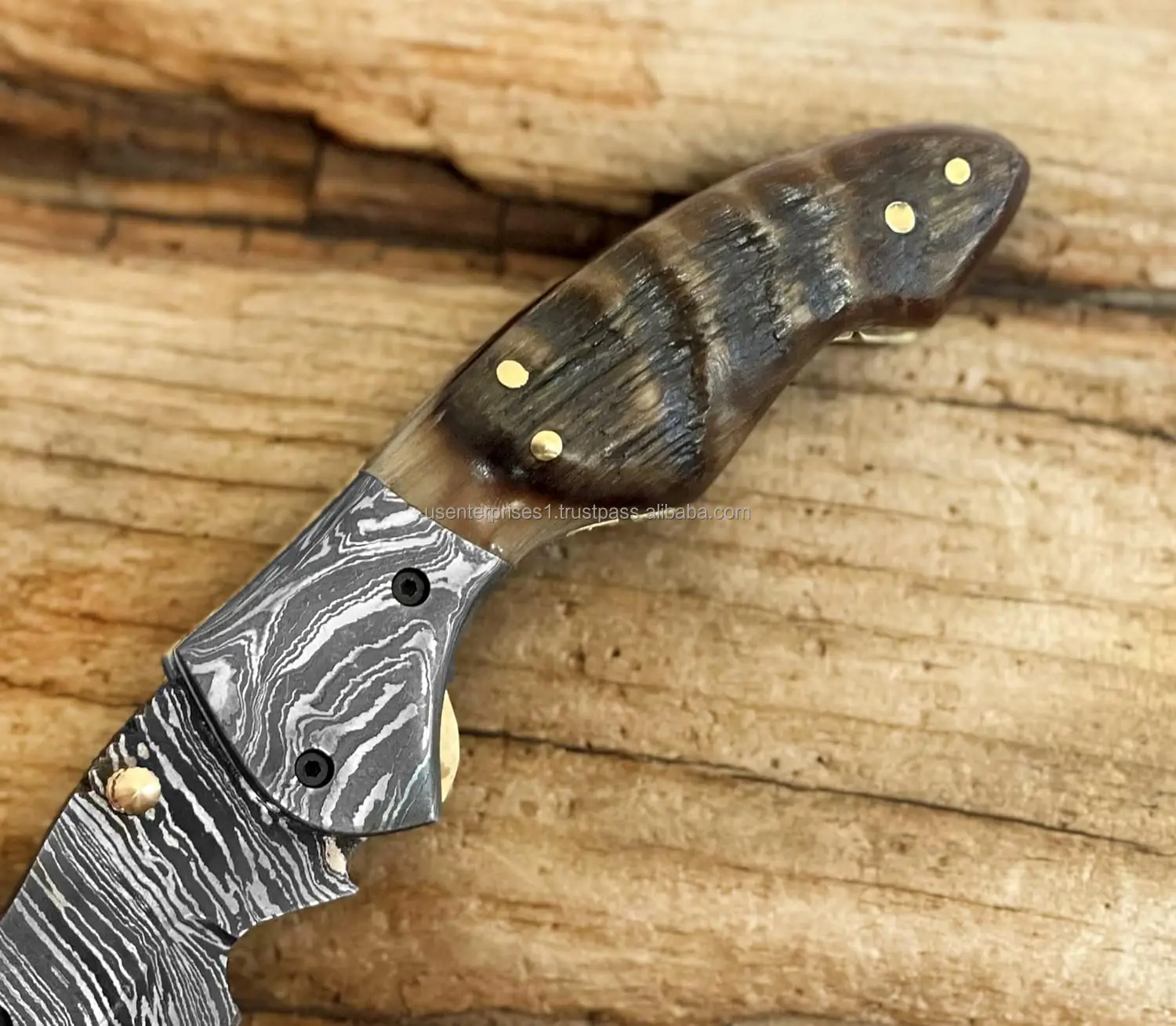 Custom Handmade Damascus Steel Pocket Knife 3 Inch Blade And Handle Ram ...
