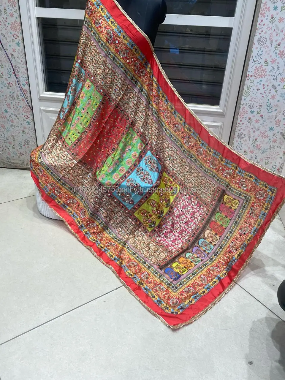 New Fancy Handmade Embroidery Mirror Work Pakistani Silk Dupattas ...