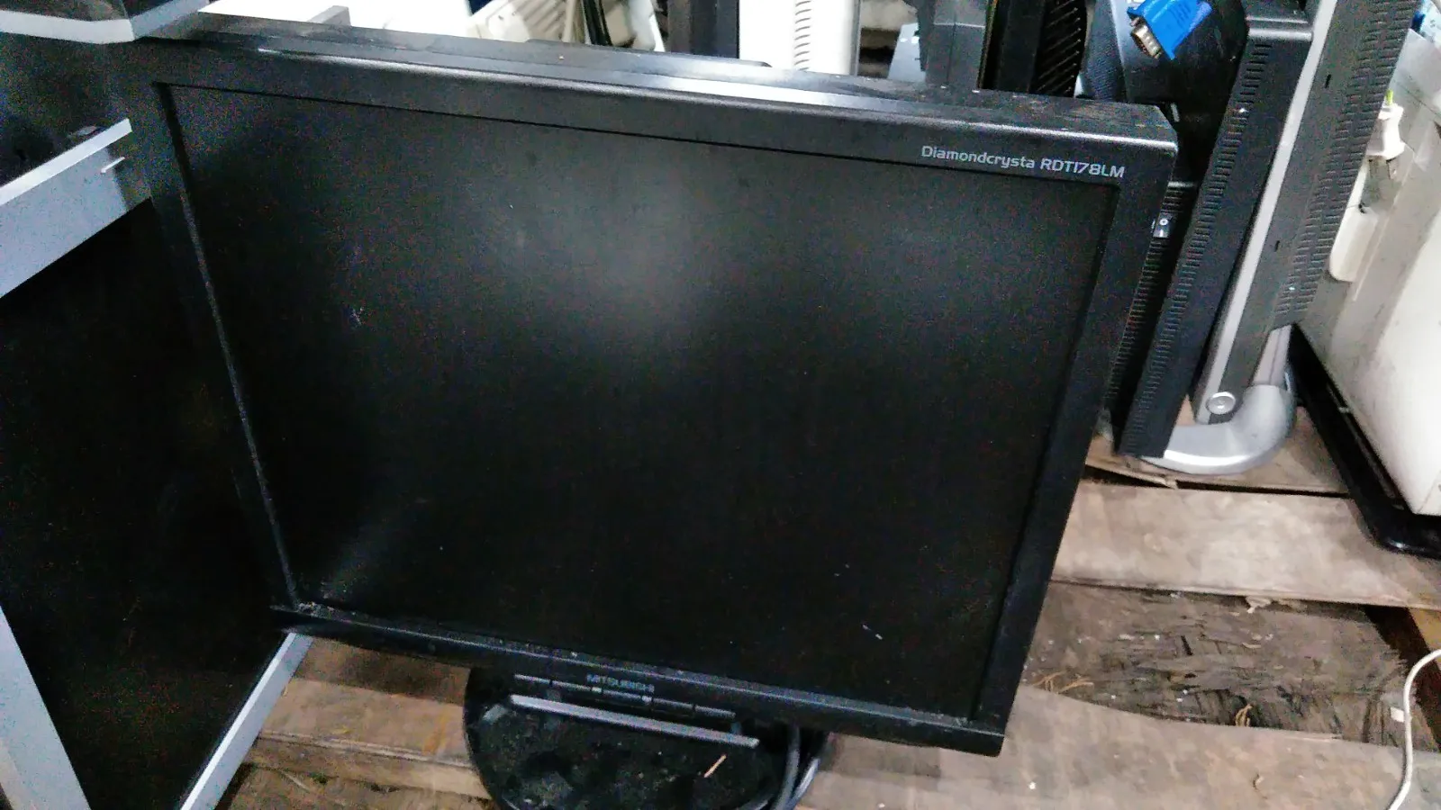 Shop Our Collection of Used Desktop Computer Monitors from Japan
