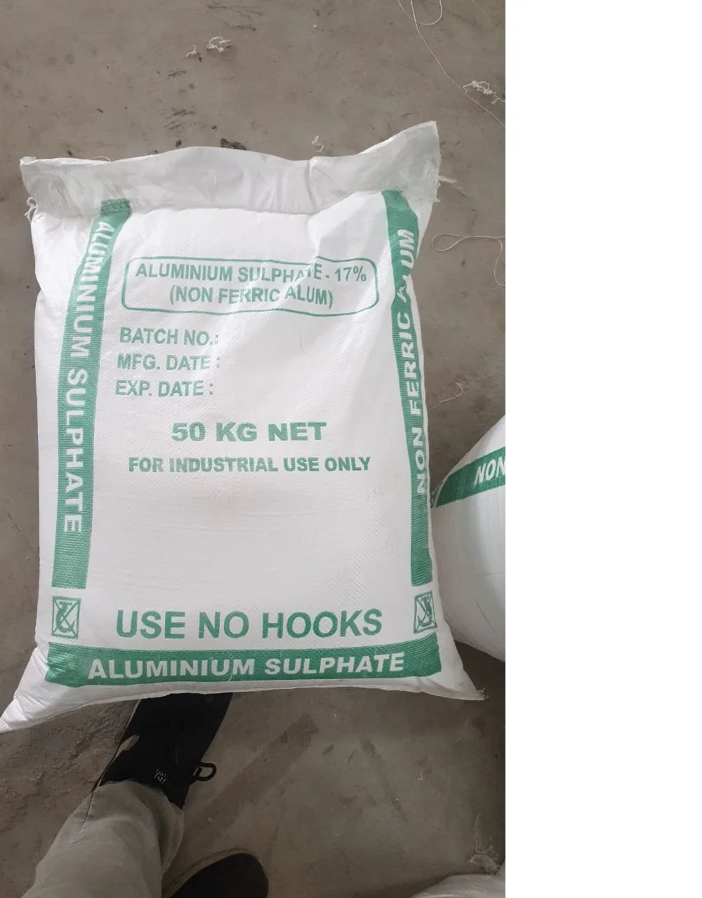 Aluminium Sulfate Lump - Buy Aluminium Sulphate,Aluminium Sulphate ...