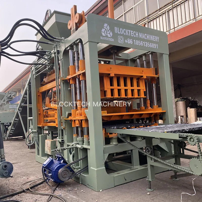 BLOCKTECH Plastic Recycle Bricks Making Machine QT5-15