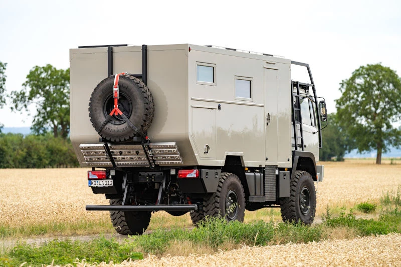 China Factory Produces Off-road Rvs High Quality Luxury Recreational ...