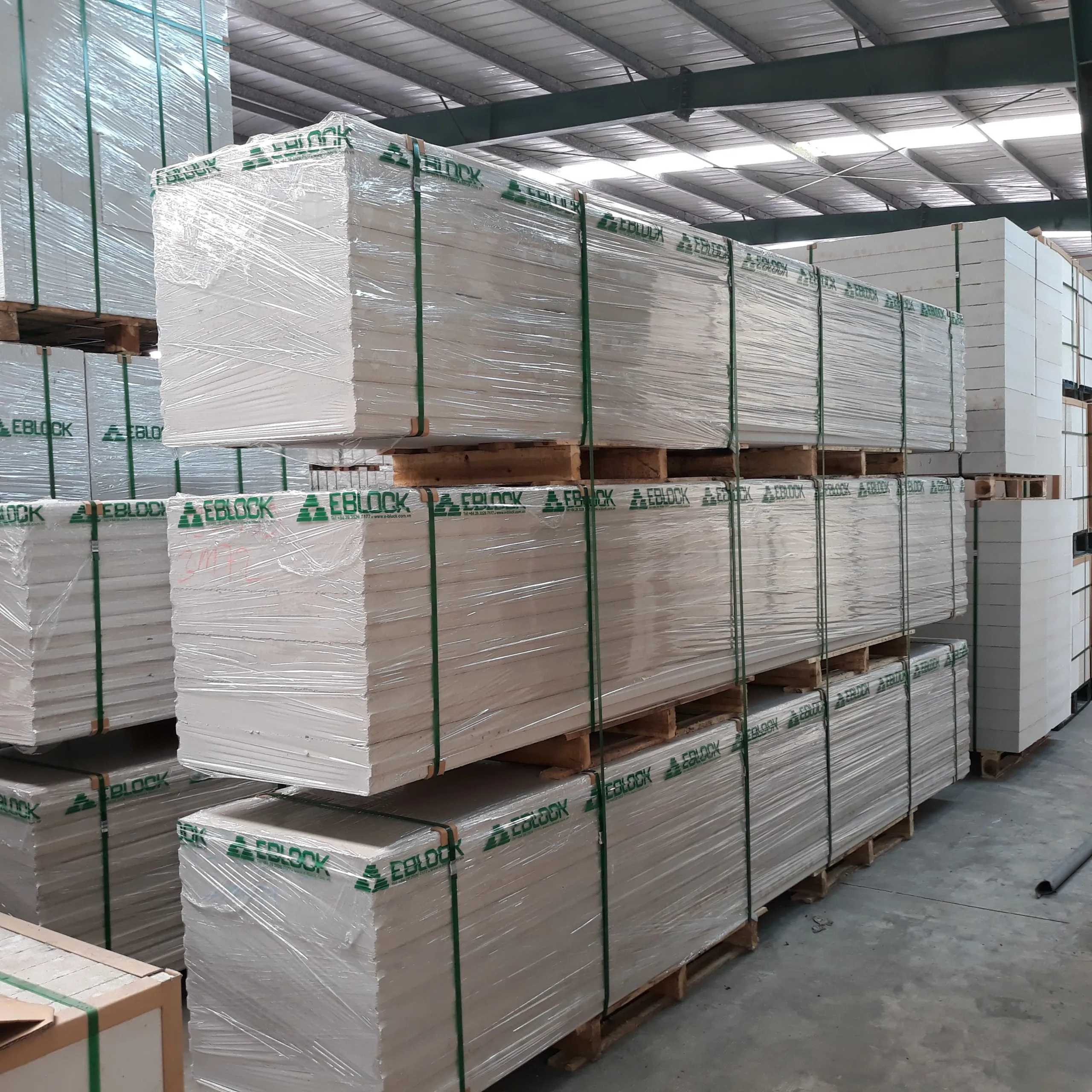 Solid Industrial Design AAC Block Soundproof Concrete Aerated Alc Panel ...