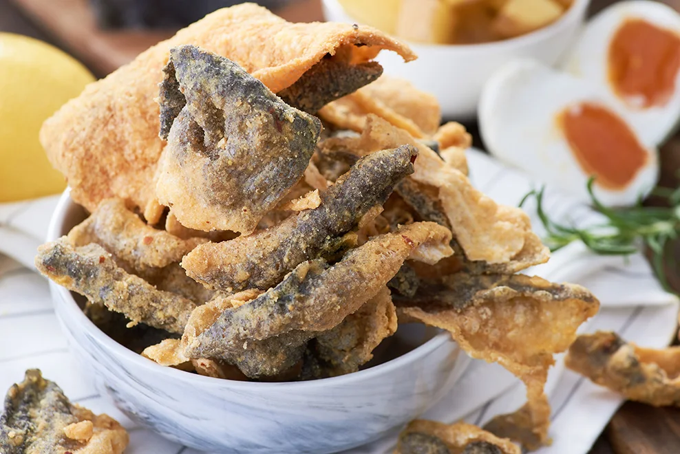 Fish Skin Snack Best Taste - Salted Egg Yolk Dried Salmon Fish Skin ...